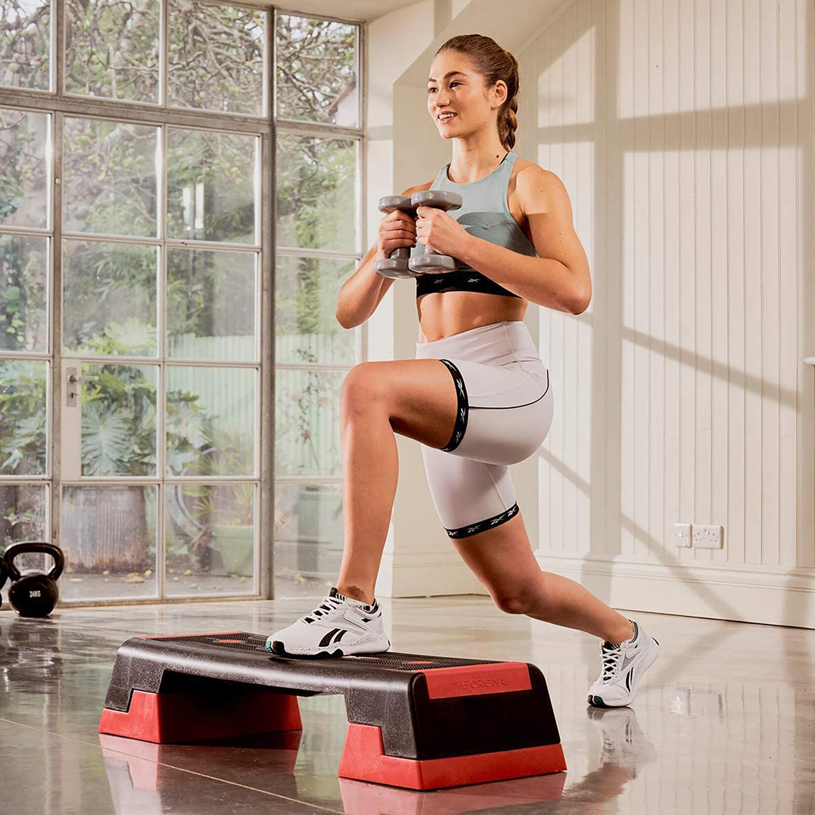 STEP REEBOK NOIR / ROUGE REEBOK | Decathlon