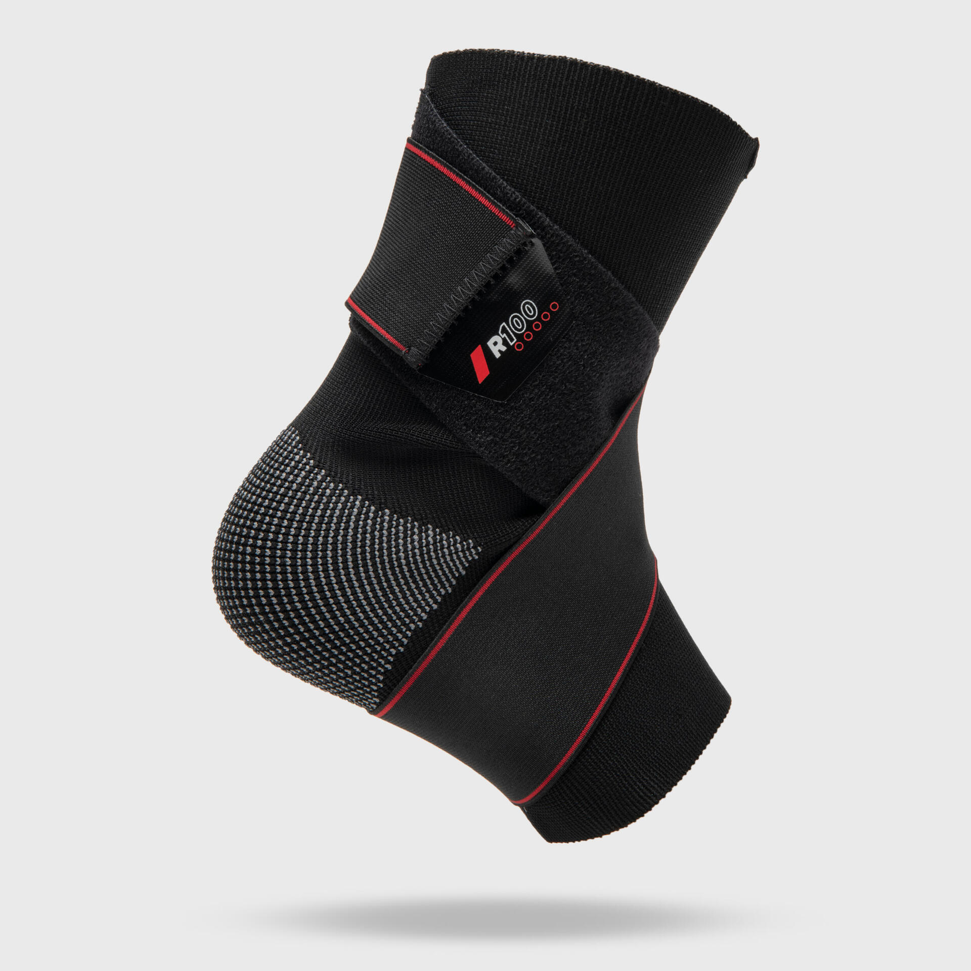 Adult Left/Right Ankle Ligament Support R100 - Black Adult Left/Right Ankle Ligament Support R100 - Black