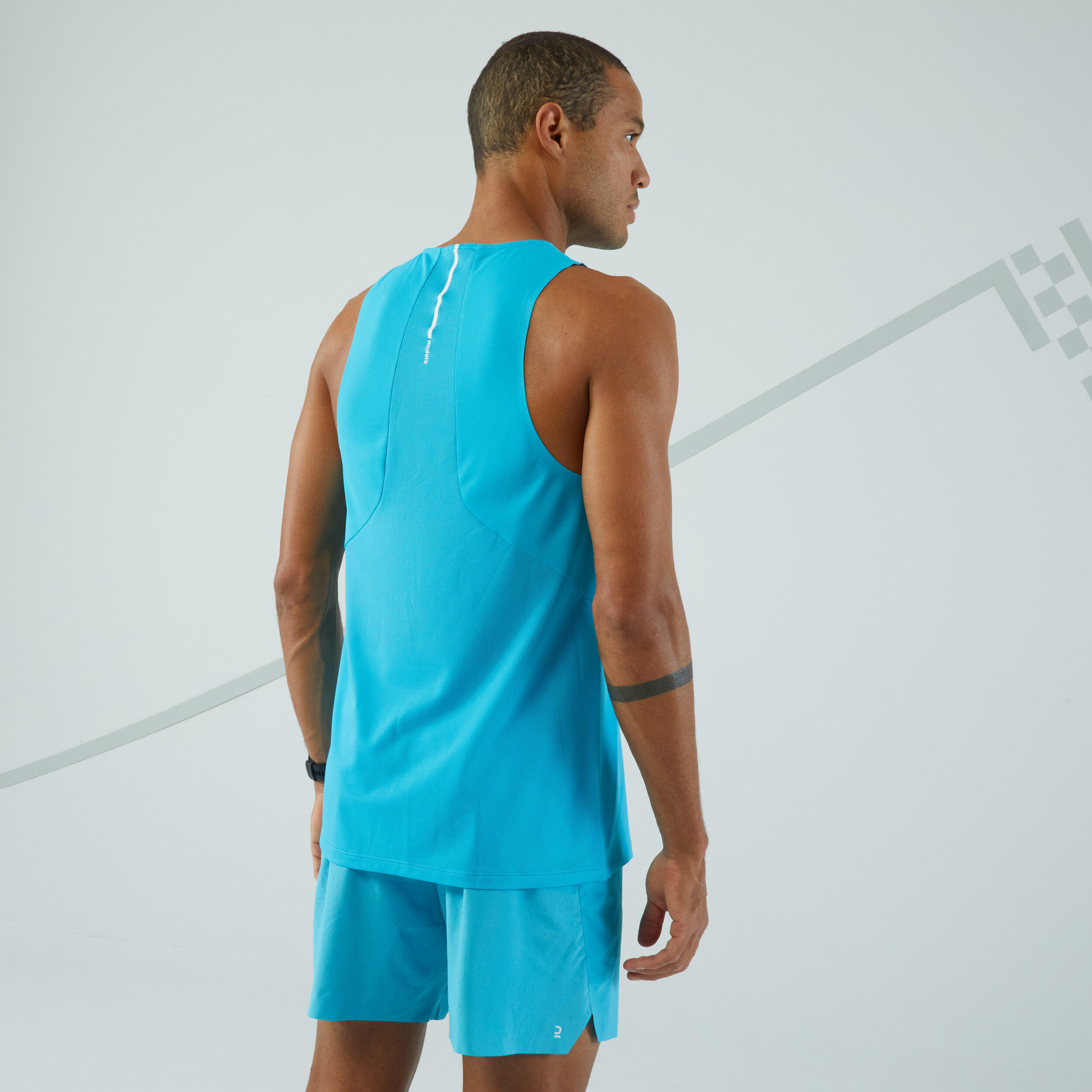 Men's Performance Running Light Tank Top - Turquoise Blue