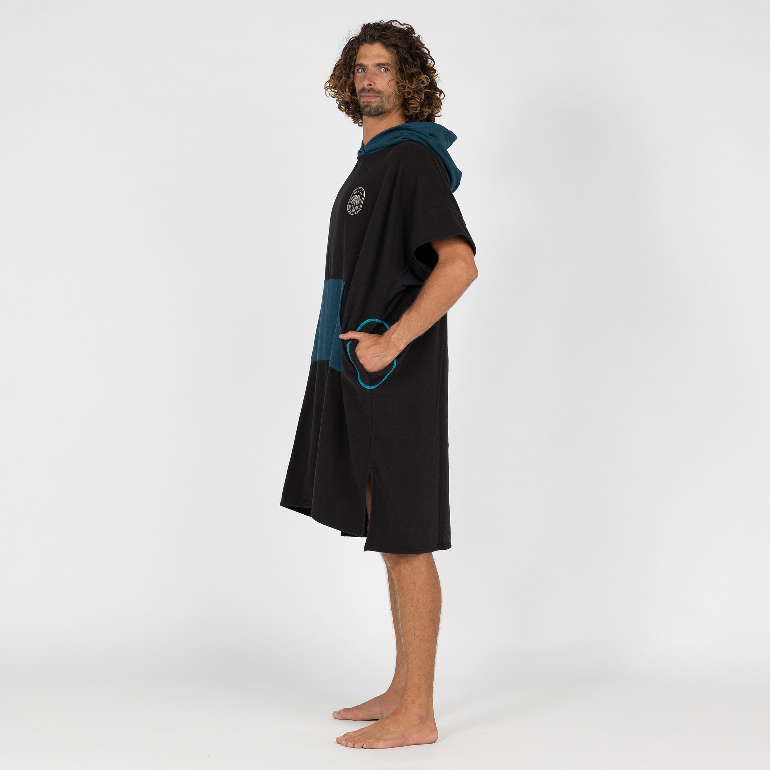 Surfing Poncho - 500 - smoked black, Dark petrol blue - Olaian - Decathlon