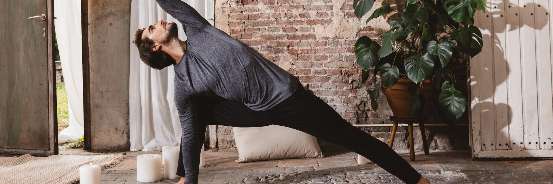 10 podstawowych pozycji jogi - asany dla początkujących