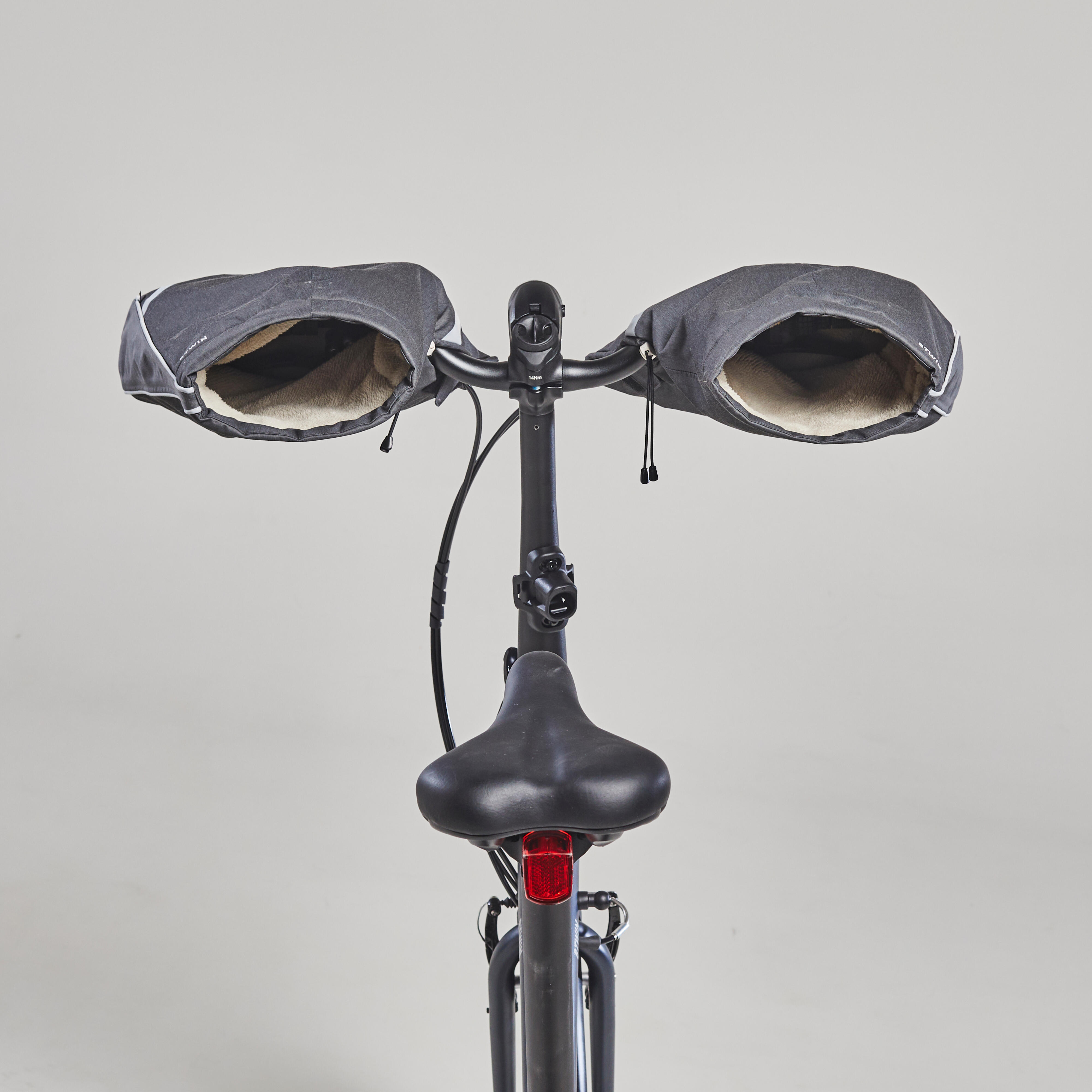 Warm Waterproof City Bike Cuffs - 940 - graphite grey - Btwin - Decathlon