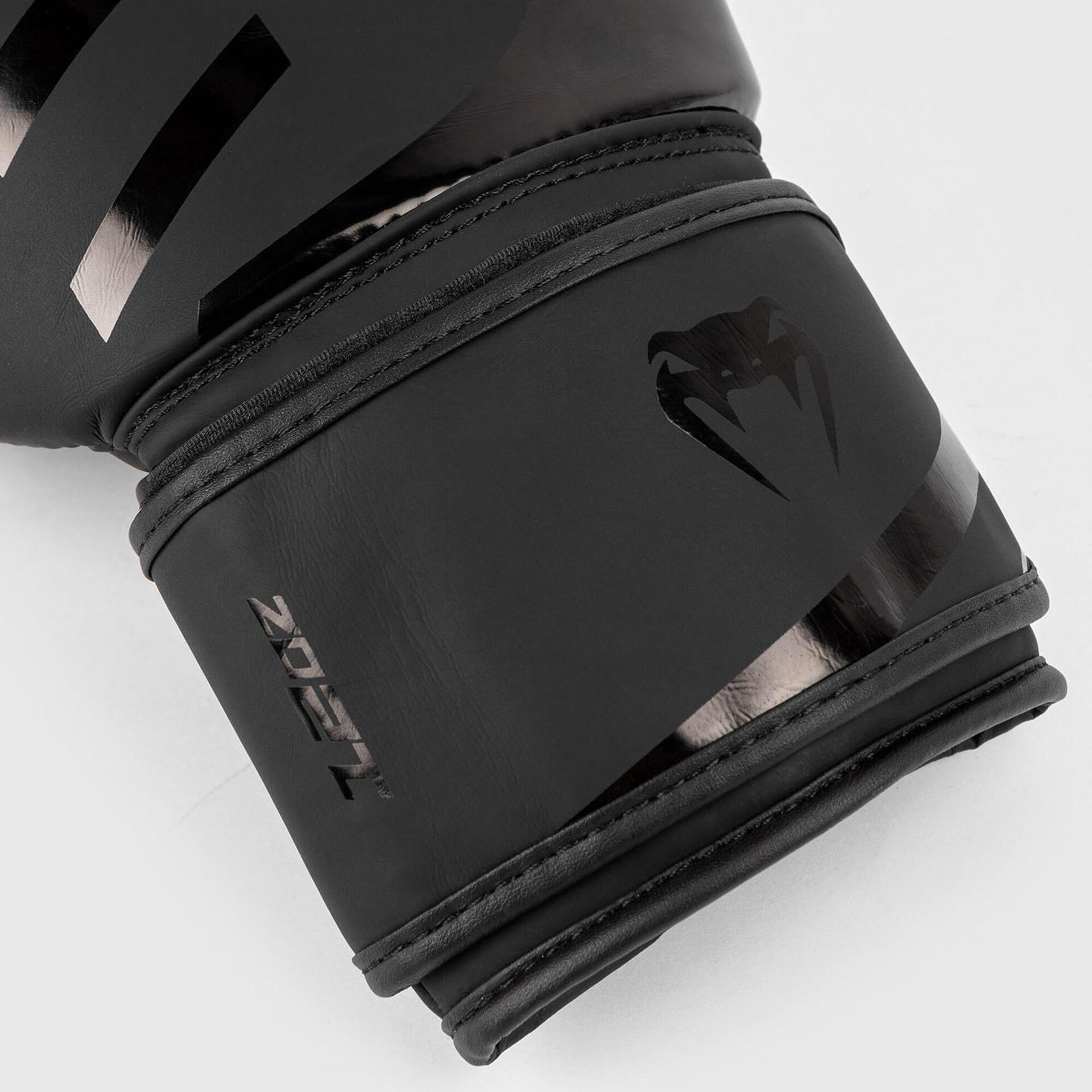 Boxing Gloves Challenger - Black