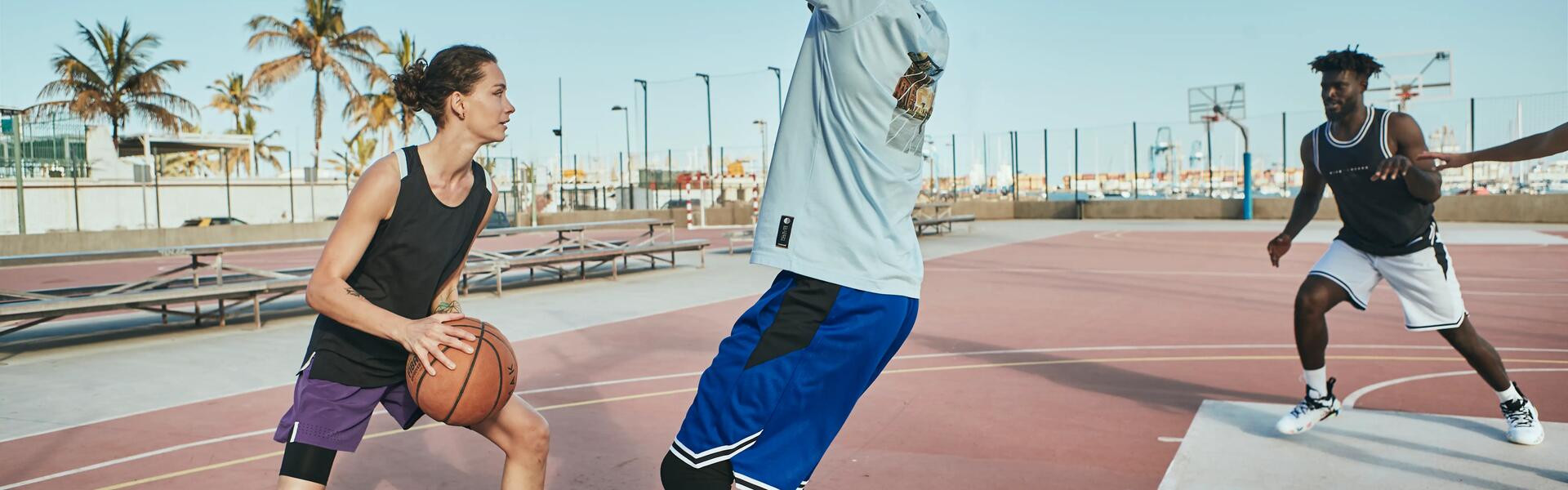 Estas son las 5 posturas del baloncesto para potencializar tu juego.