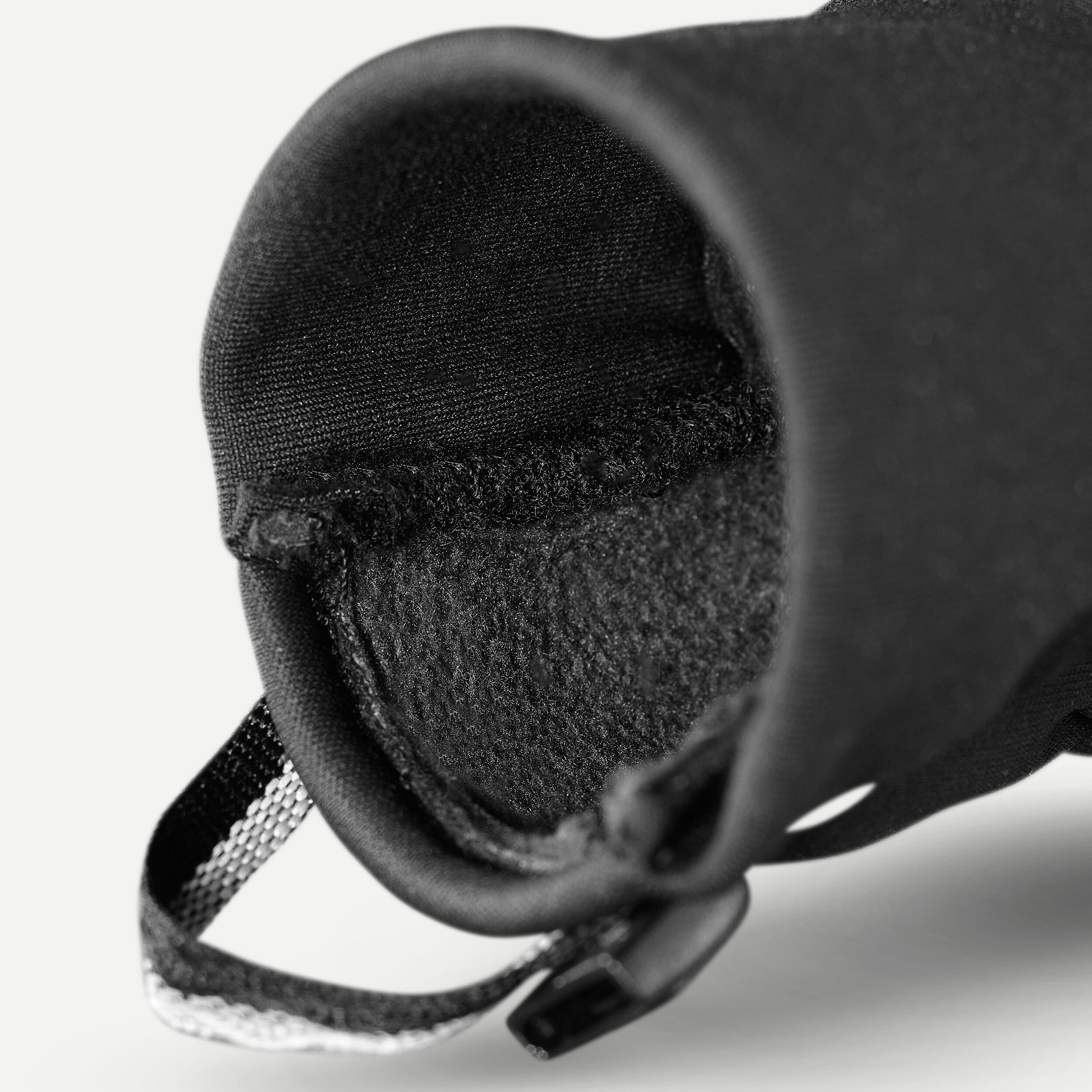 Adults’ warm and windproof trekking mittens, MT900 - Black | Decathlon