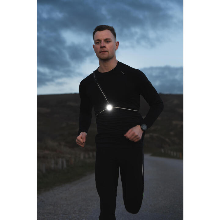 Lampe de running pectorale run light 250 fw19 noire KIPRUN | Decathlon
