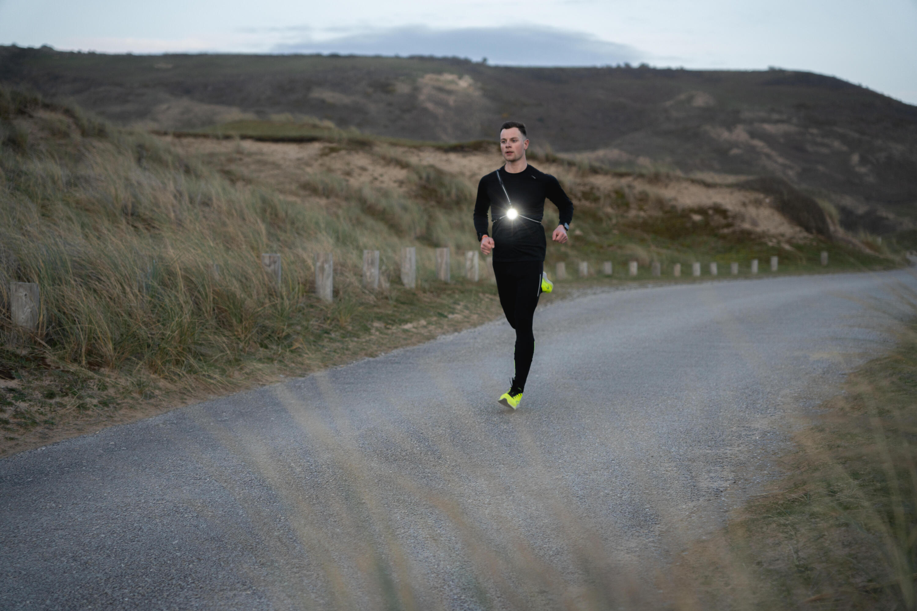 RUN LIGHT 250 FW19 CHEST RUNNING LIGHT - black KIPRUN | Decathlon