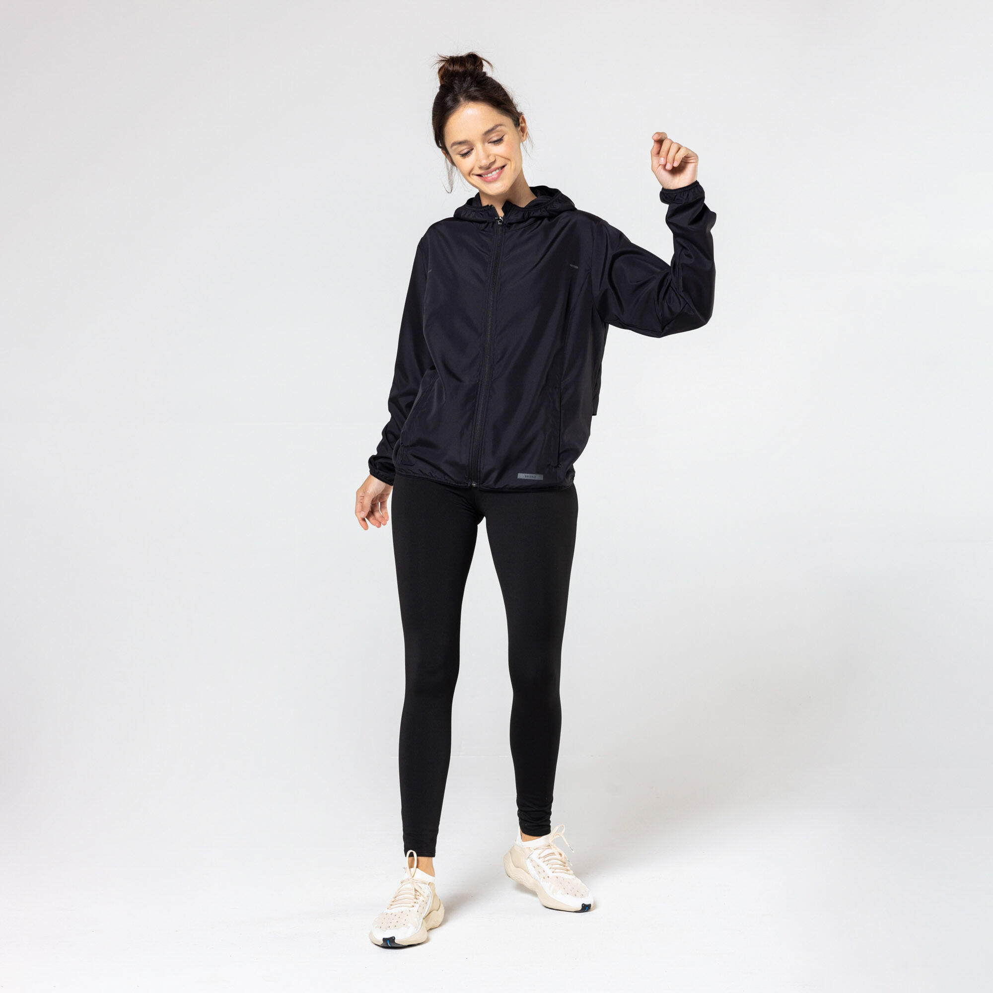 Women's Windproof Running Jacket - Run 100 Black - smoked black ...