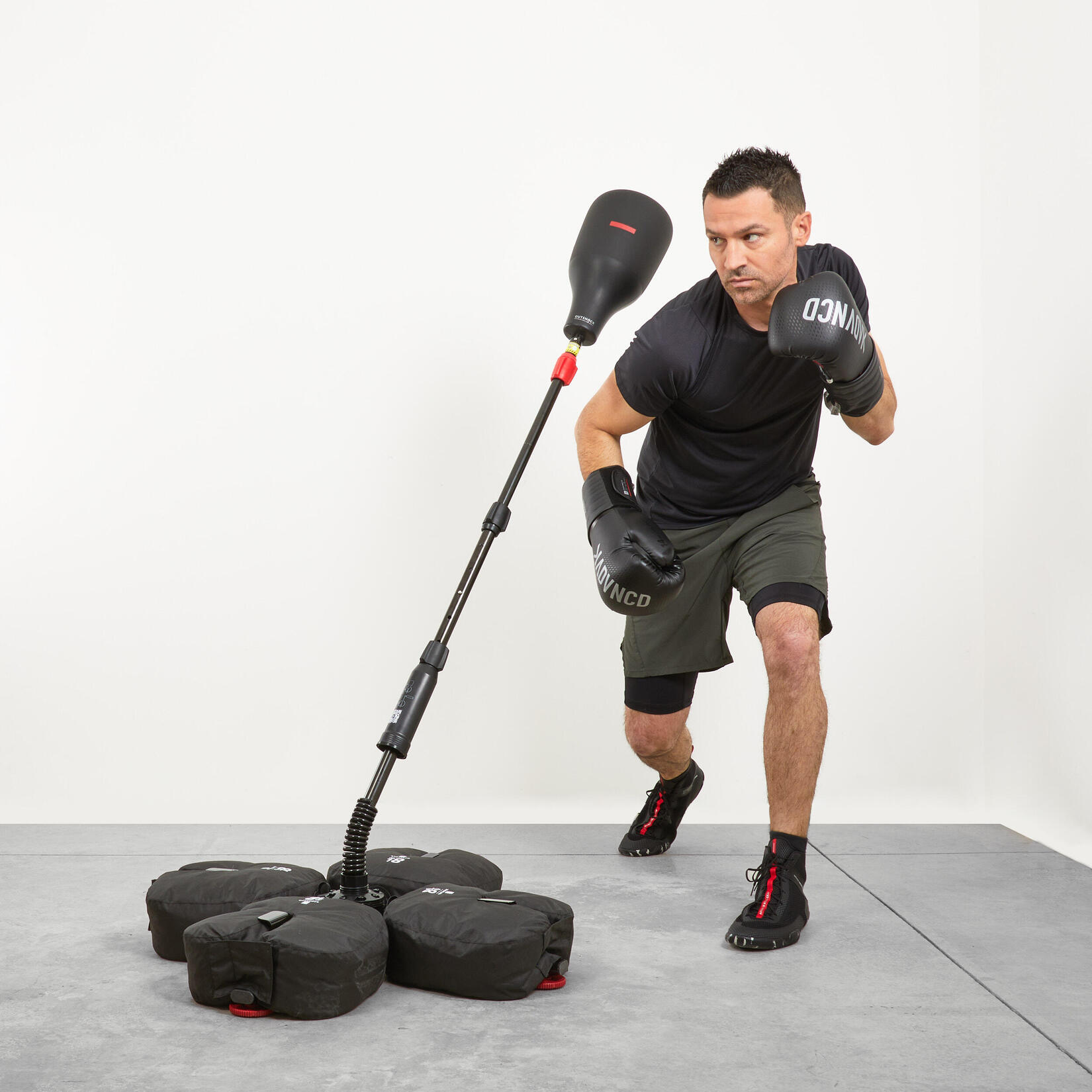 PUNCHING BALL + BARRE DE RÉFLEXE ADULTE RÉGLABLE OUTSHOCK | Decathlon