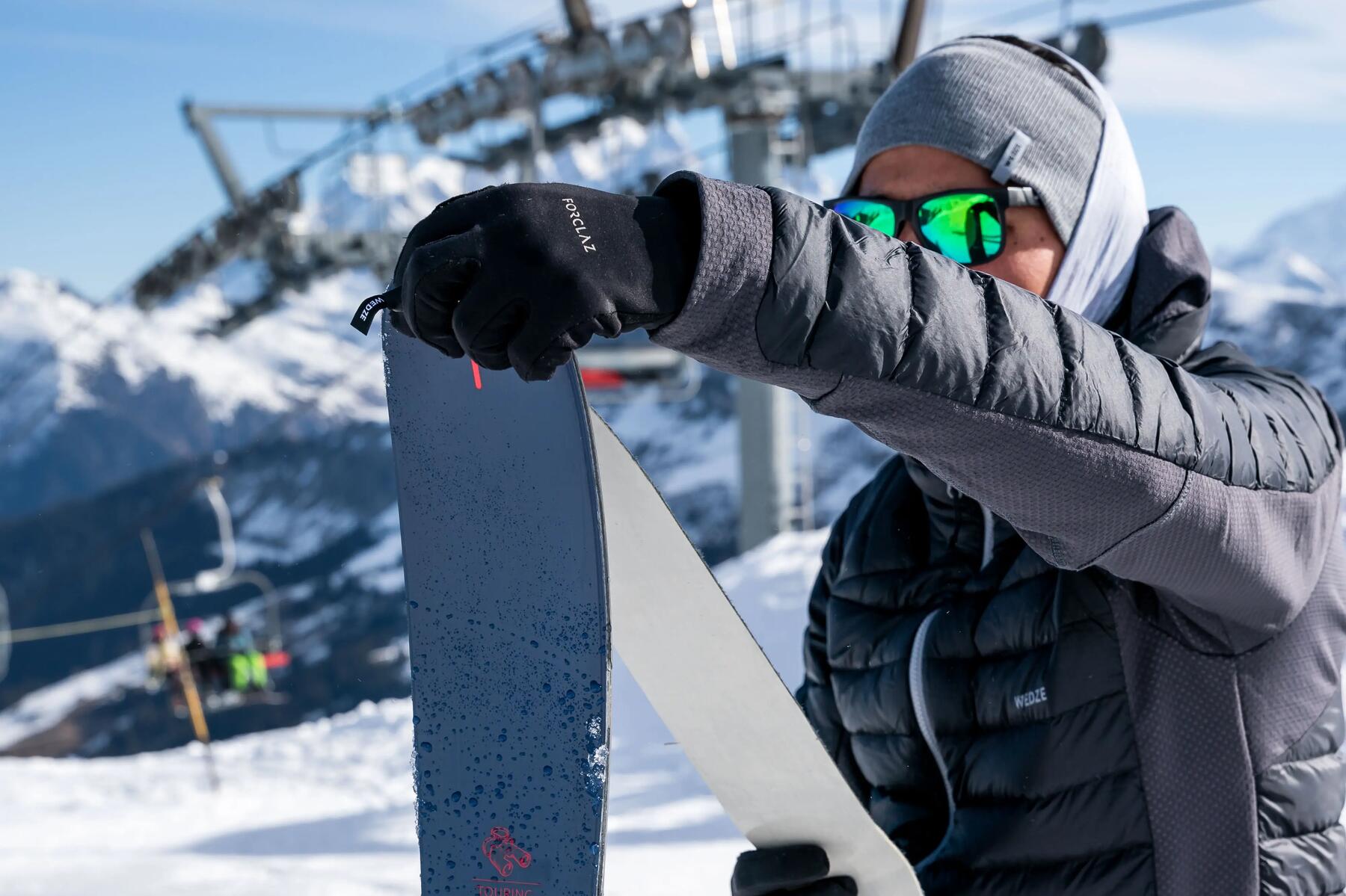 Foki do nart skiturowych – co to jest za sprzęt narciarski?