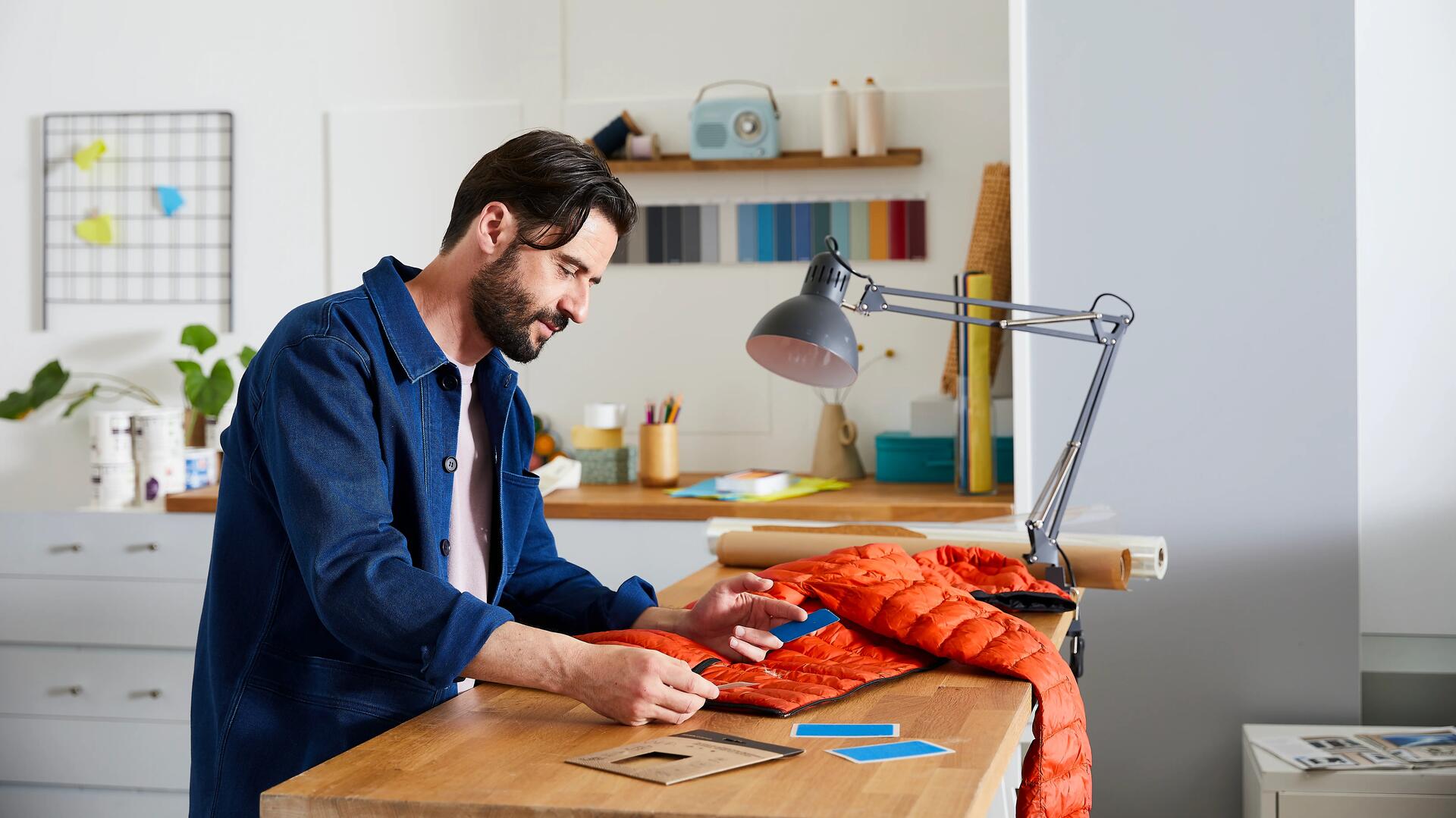 10°C lightweight, compact down trekking sleeping bag, MT900 SIMOND ...