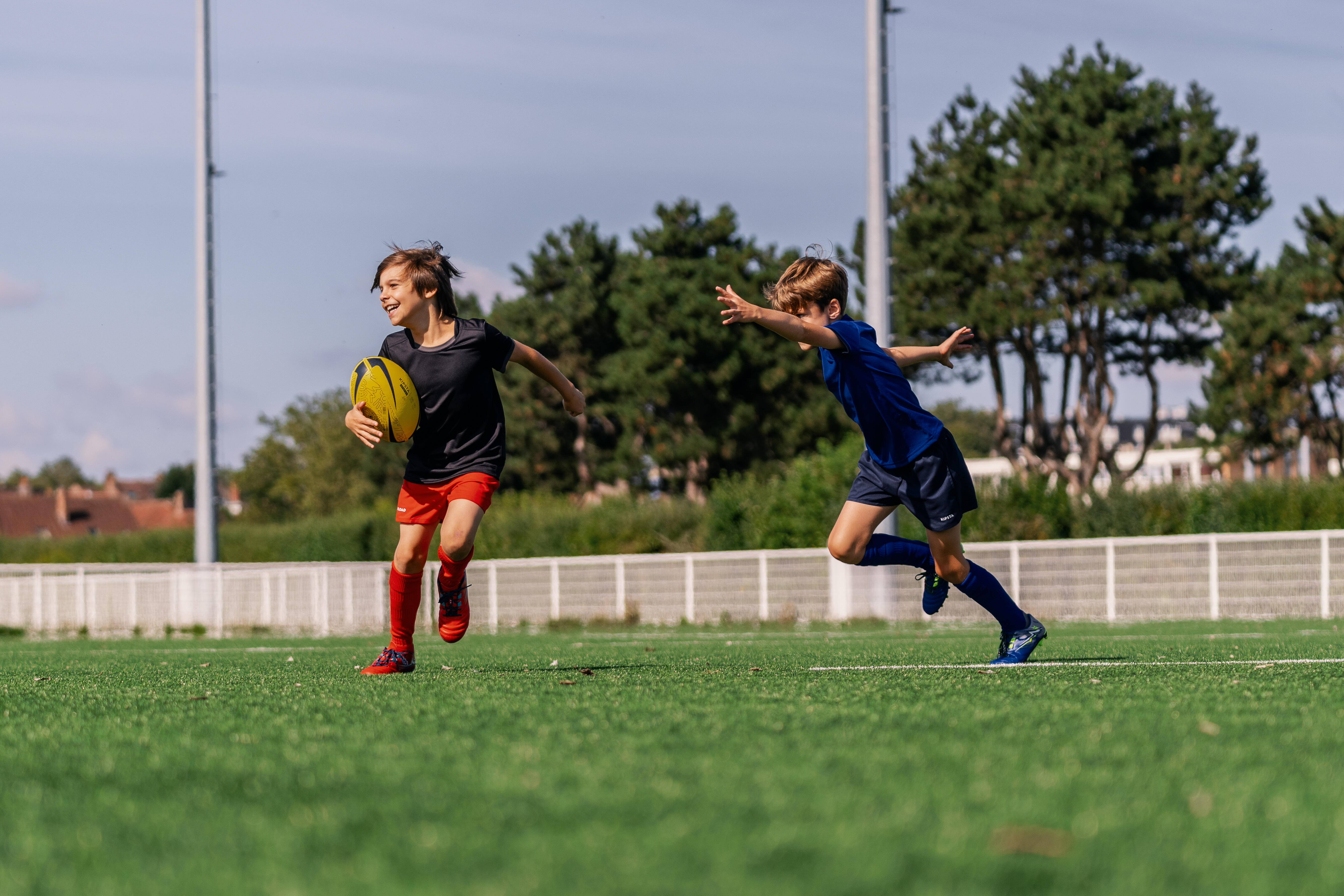 Rugby Balls | Decathlon PH