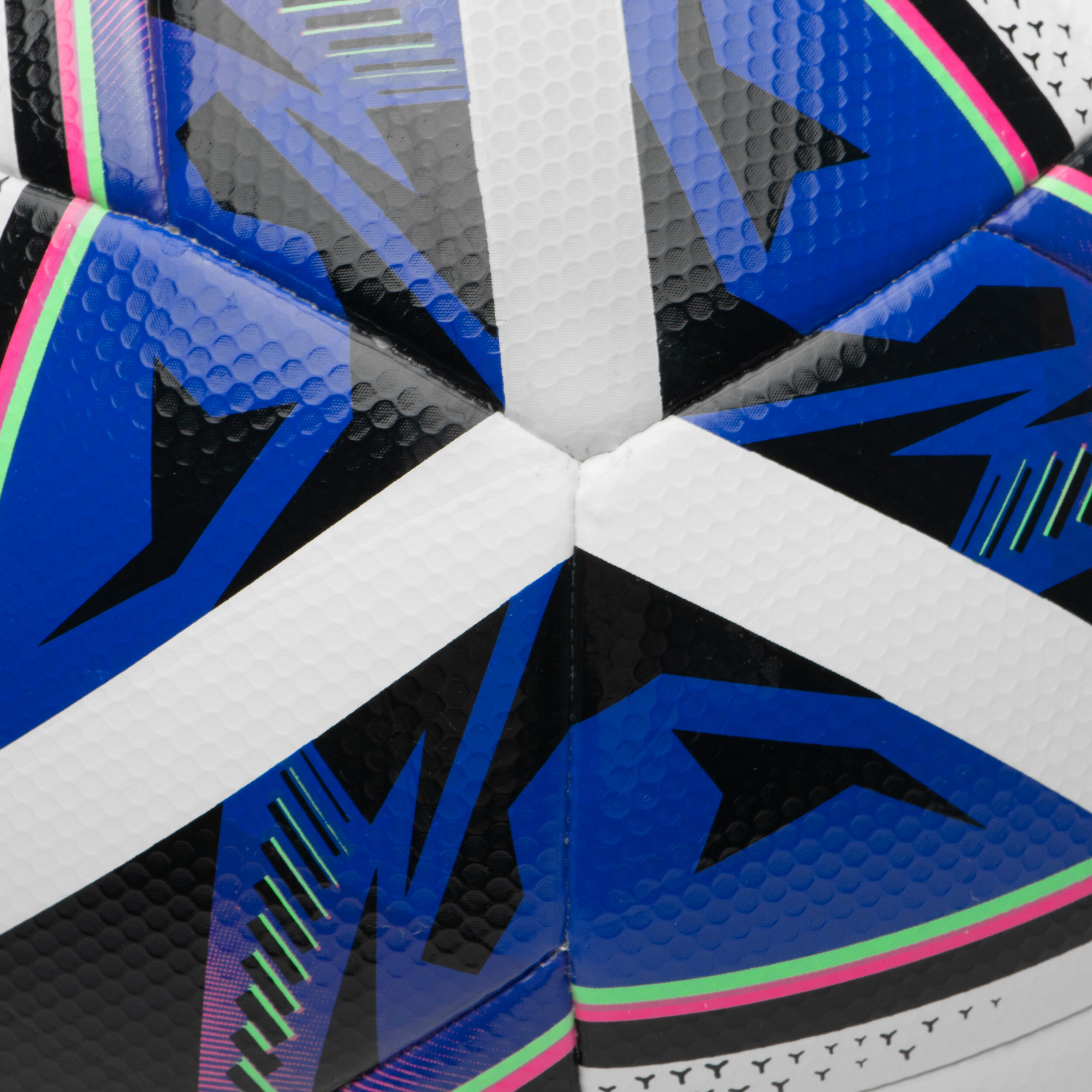 ФУТБОЛНА ТОПКА FIFA QUALITY MATCH BALL HYBRIDE 2, РАЗМЕР 4, БЯЛА ...