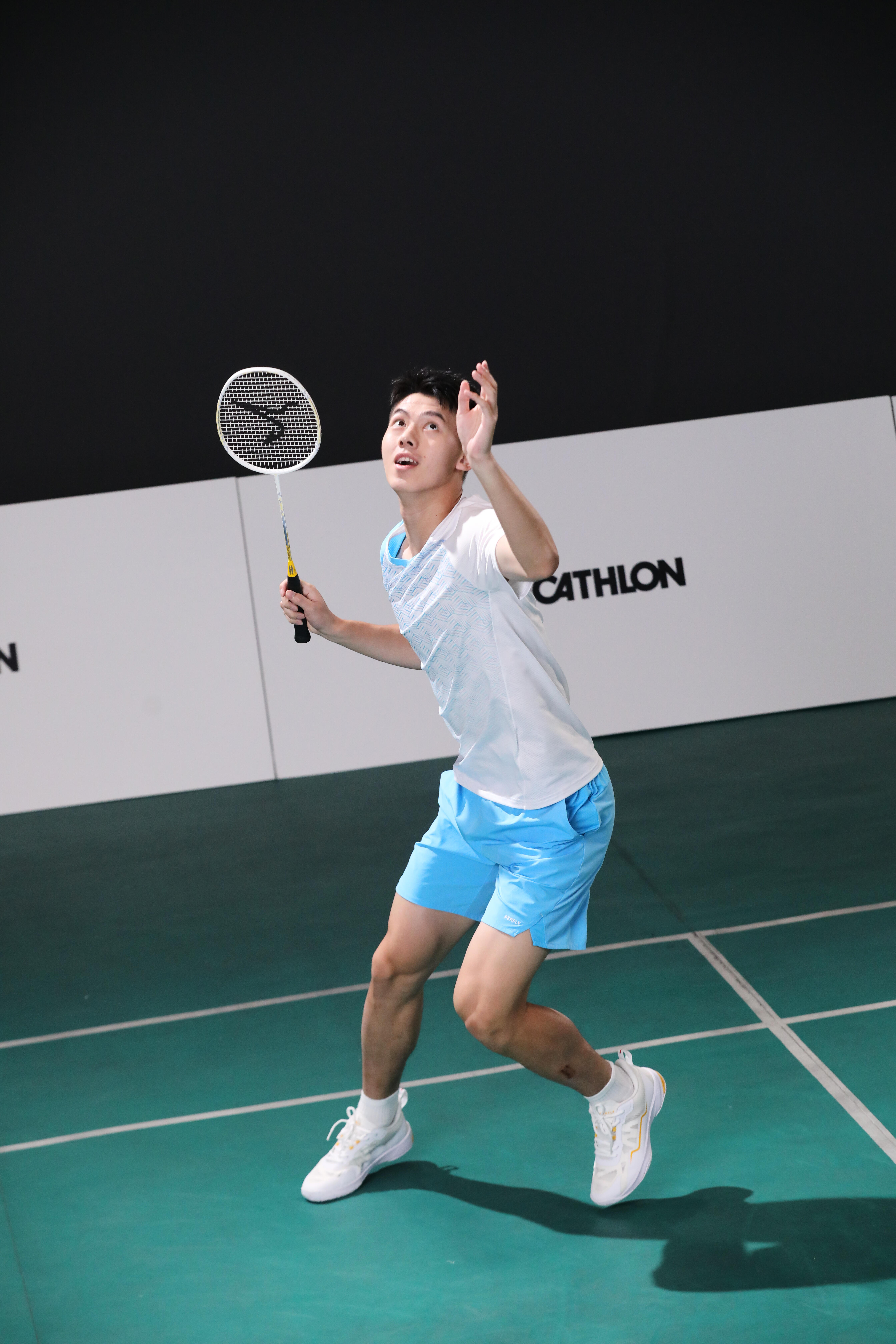 Men’s Badminton Shoes - BS 560 Lite - Snow white, Gold yellow - Perfly ...