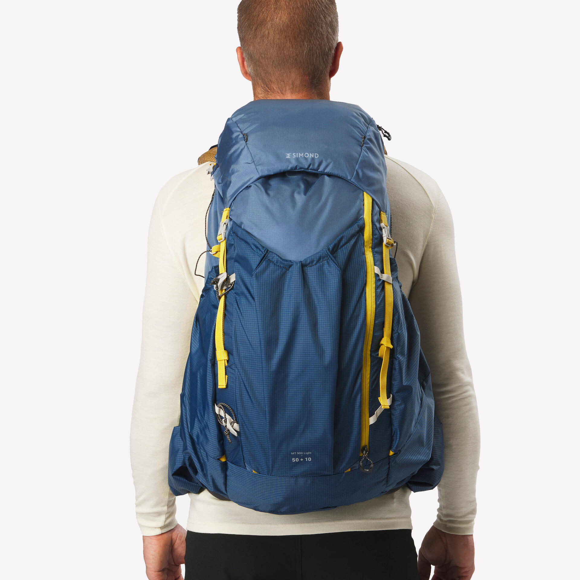 Men’s Light Trekking Backpack MT900 50+10 L Light