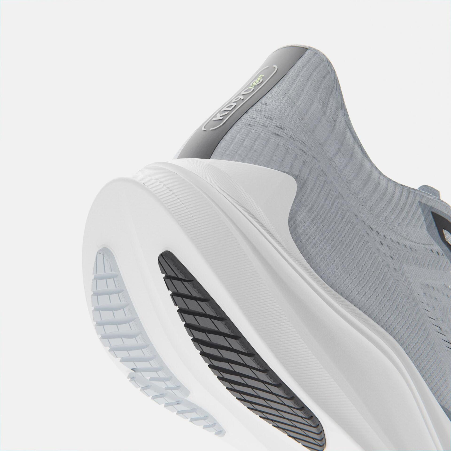 MEN'S KIPRUN KD900 LIGHT RUNNING SHOES - GREY