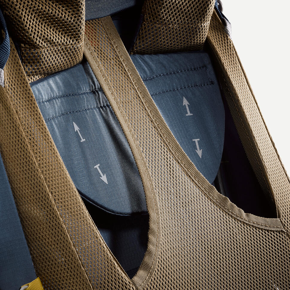 Men’s Light Trekking Backpack MT900 50+10 L Light SIMOND | Decathlon