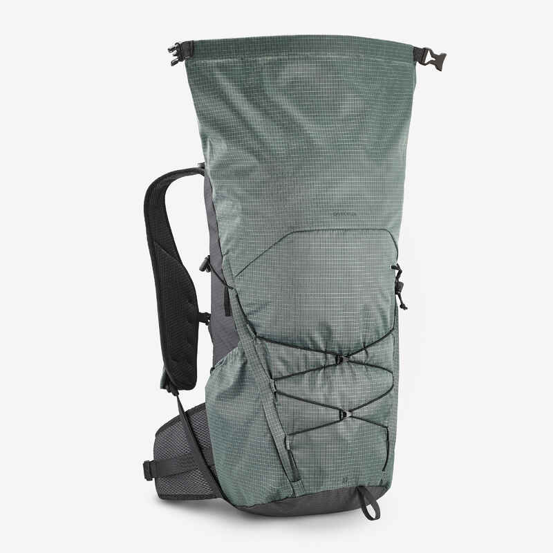Mochila de senderismo de montaña con apertura rolltop de 22 L verde MH500 Light - Decathlon