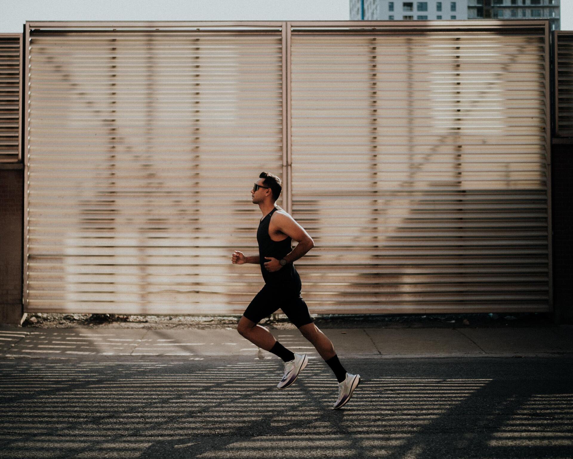 Men's Quick Dry Running Tank Top RUN DRY - Black