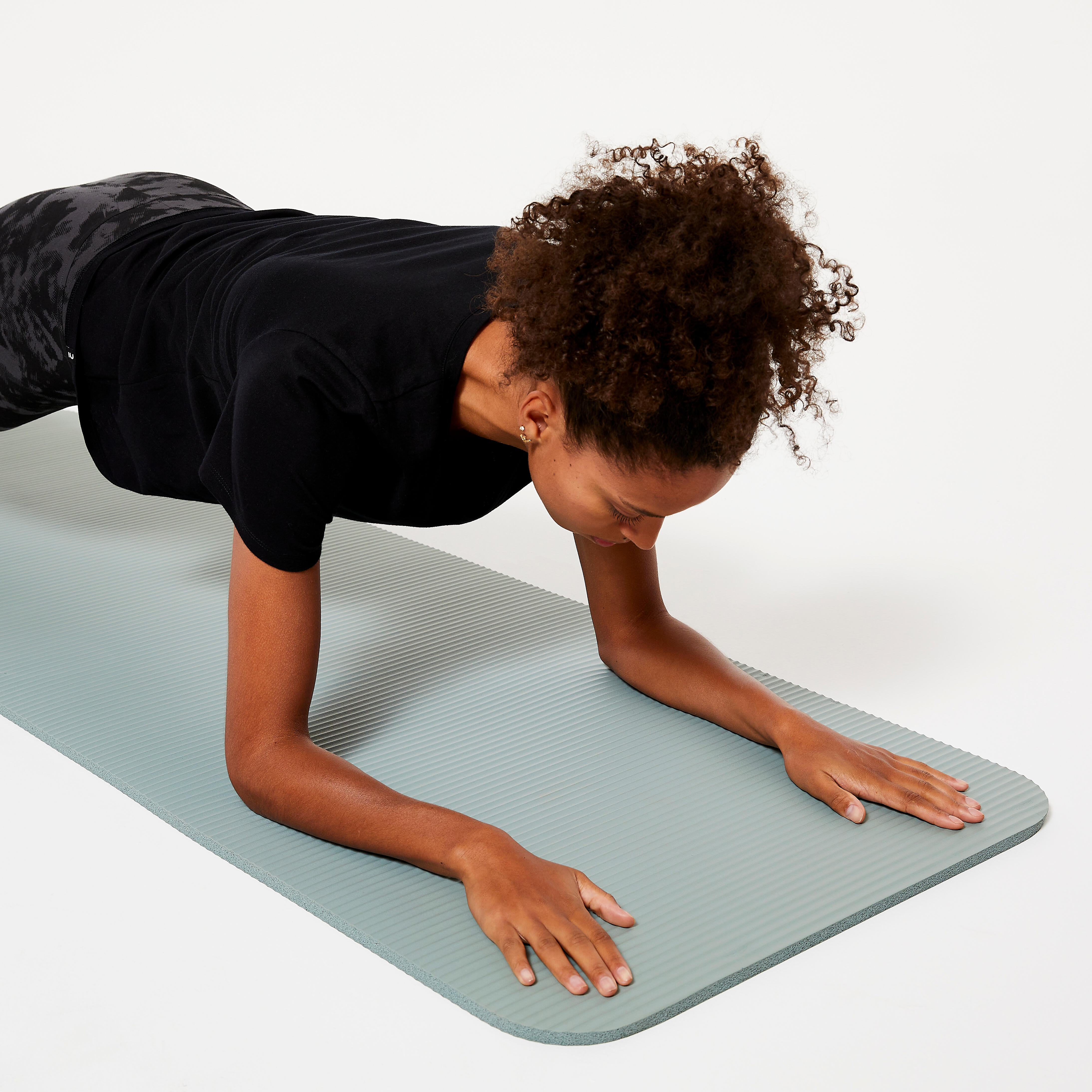 Tapis de pilates – 500 Confort - Vert-De-Gris - Domyos - Décathlon