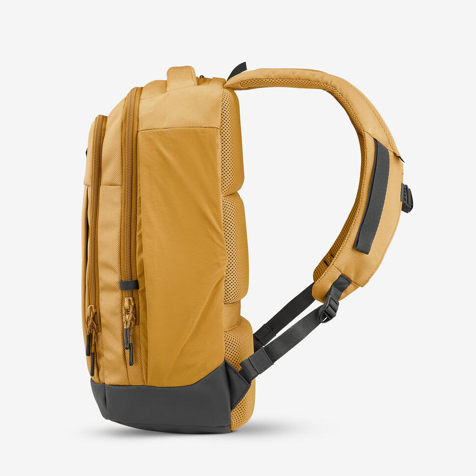 Zaino trekking ESCAPE 500 16L verde QUECHUA | Decathlon