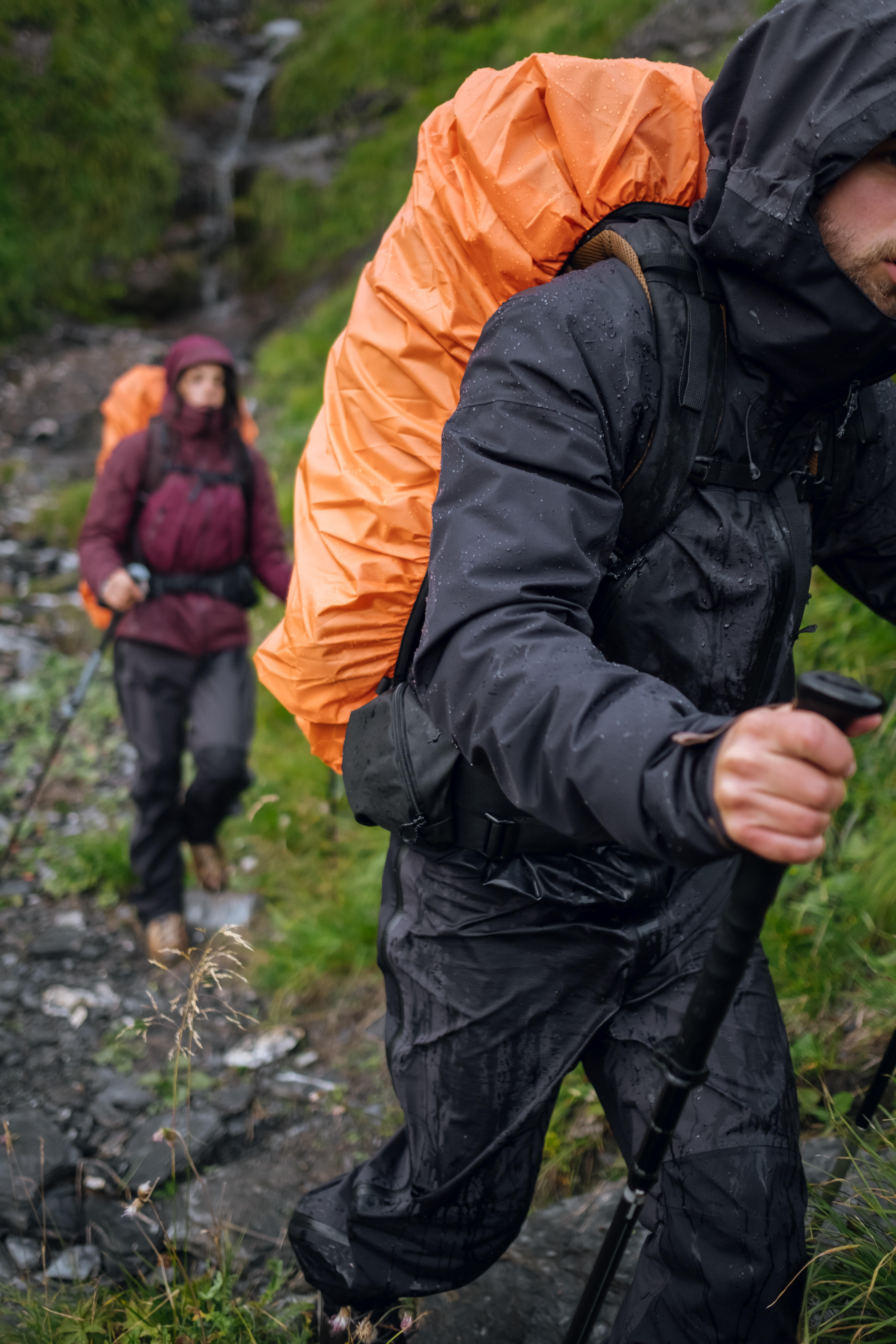 Men’s 70 L + 10 L Hiking Backpack - MT 900 - Carbon grey, smoked black ...