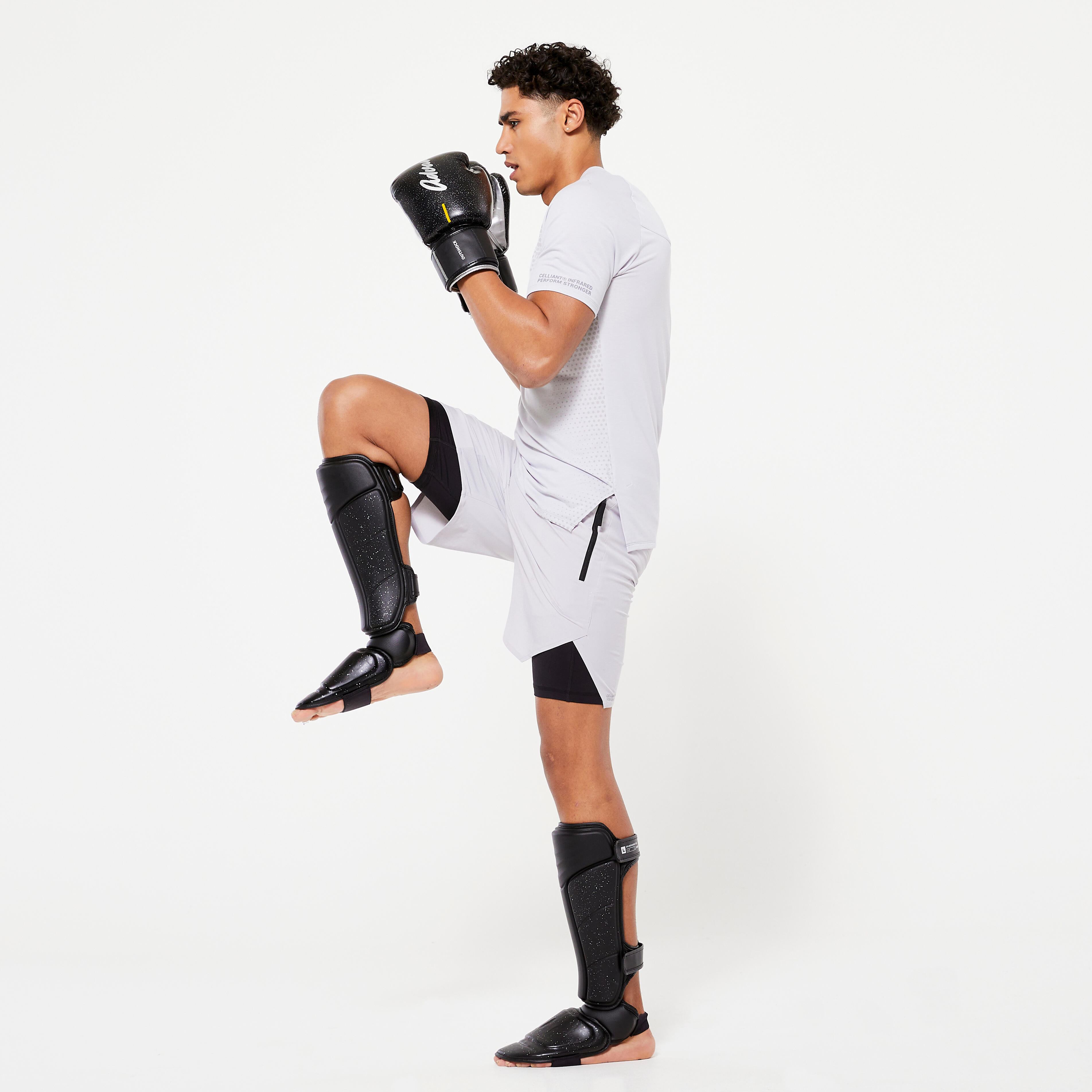 Chránič píšťaly a chodidla na thajský box, kickbox a MMA - Decathlon