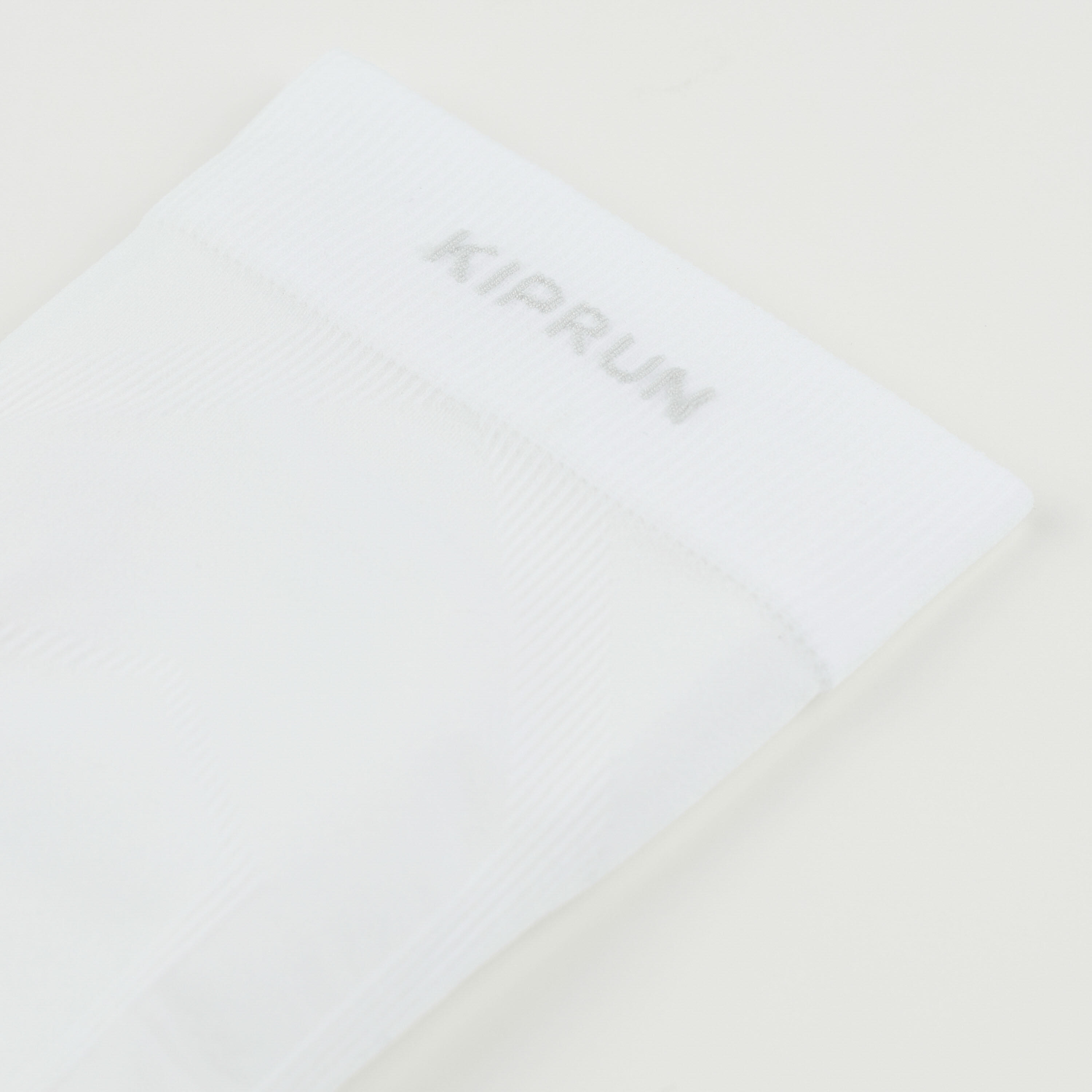 UV Arm and Hand cover running white