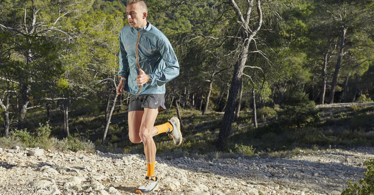 Alergarea pe ploaie. Sfaturi, greșeli de evitat, echipament recomandat