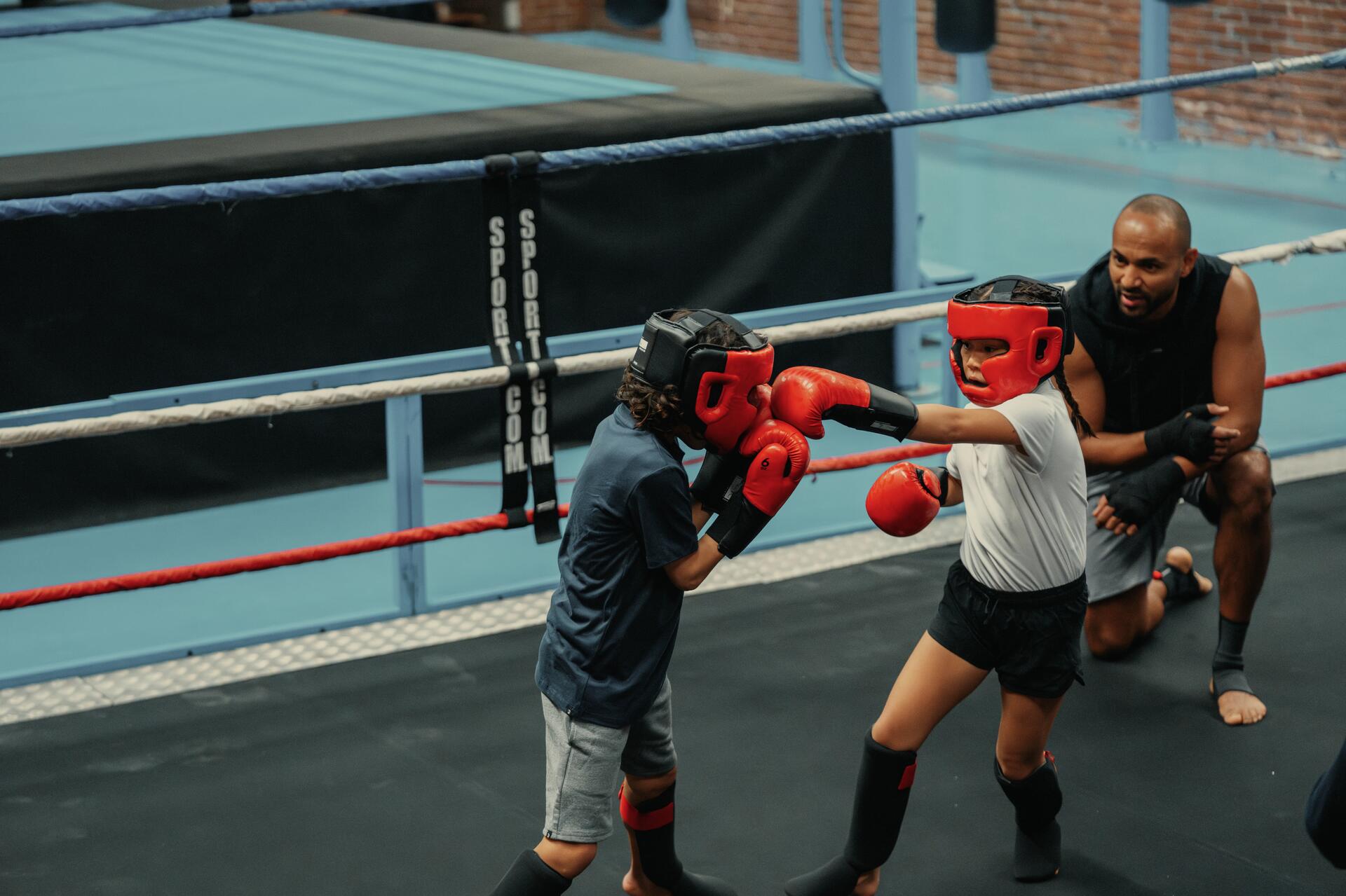 Boks czy karate? Porównanie boksu i karate. Co wybrać?