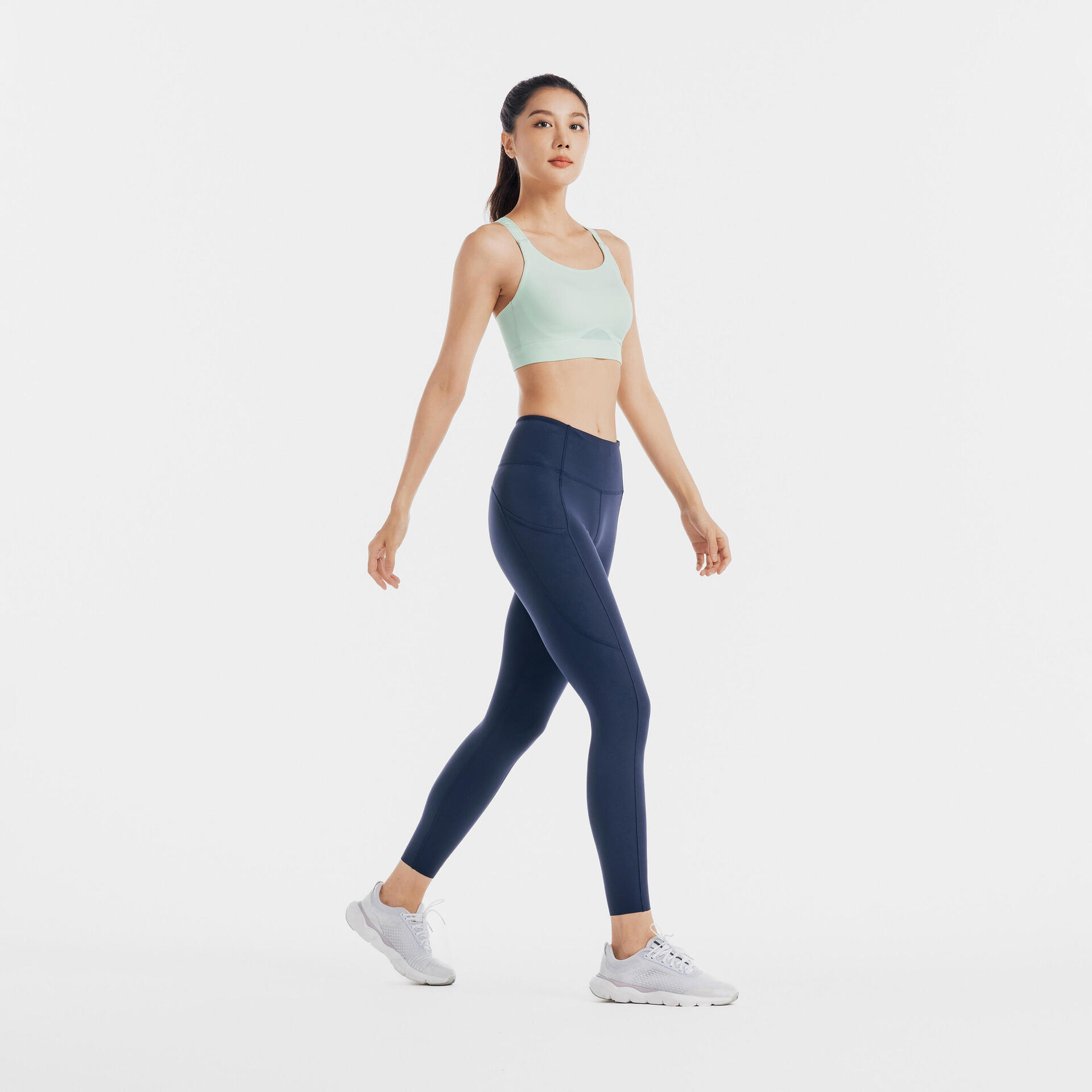 Breathable Women's Bra 520 - Green