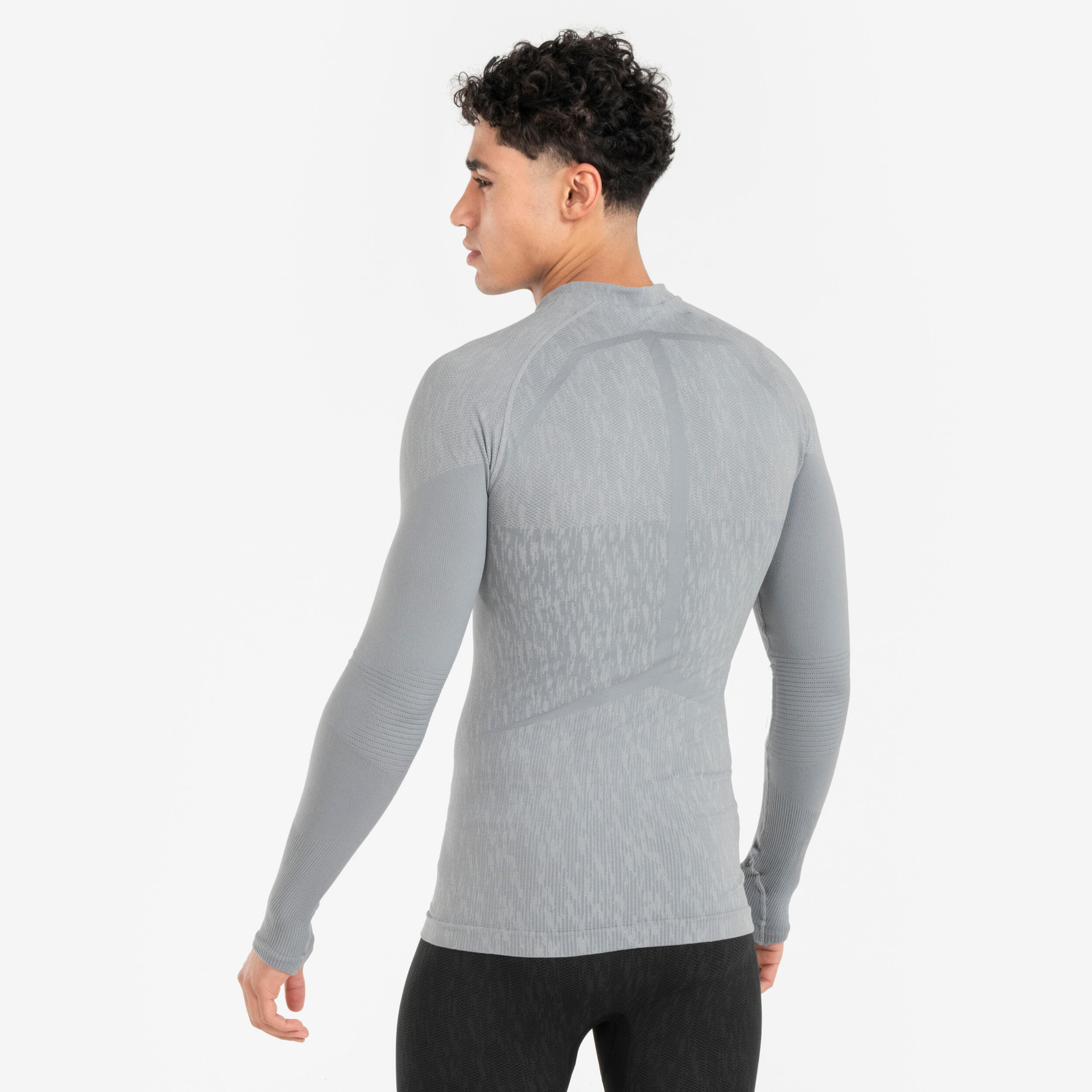 Unisex Football Long-Sleeved Seamless Thermal Base Layer Top Keepdry ...