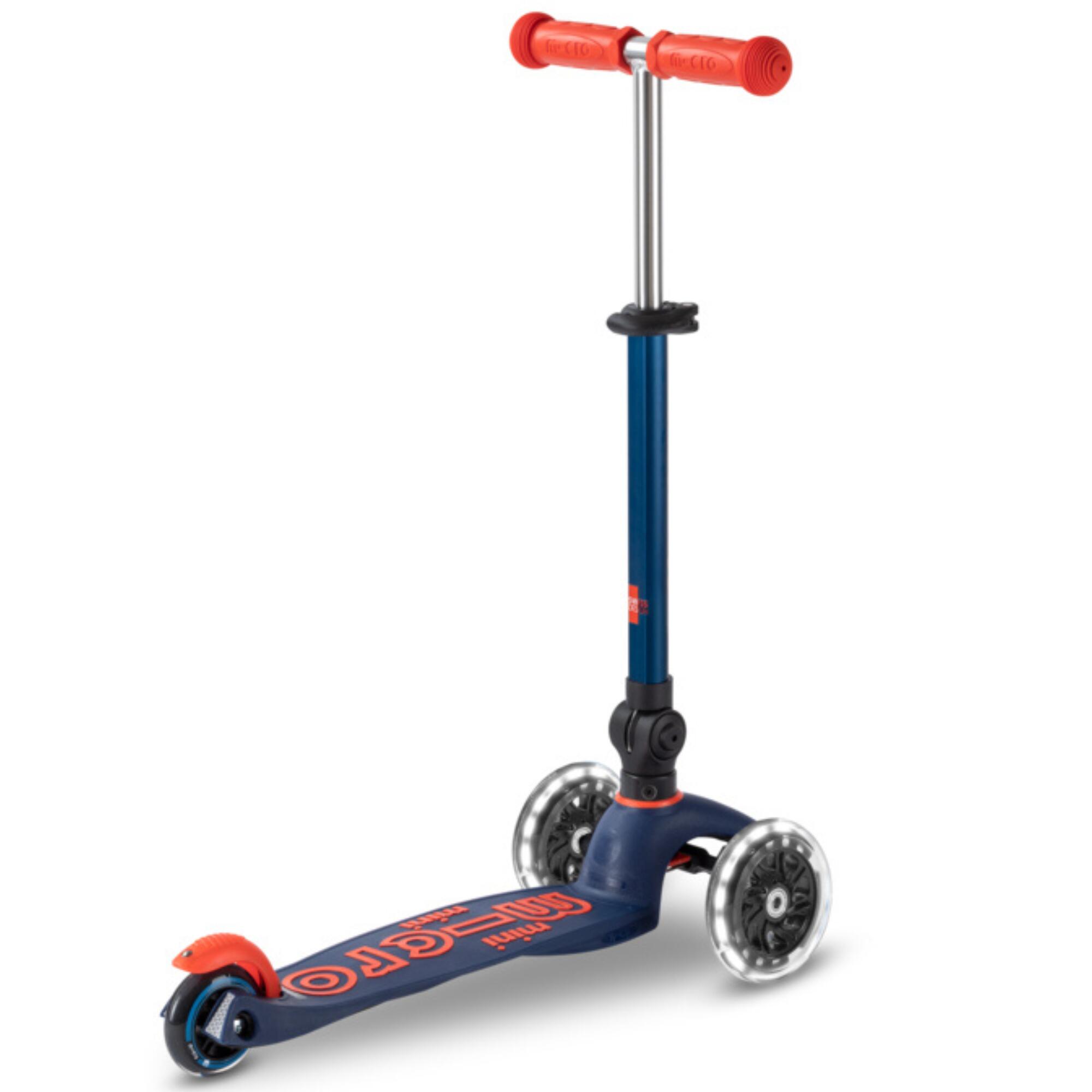 Kids' Folding LED Scooter Mini Micro Deluxe - Blue MICRO | Decathlon
