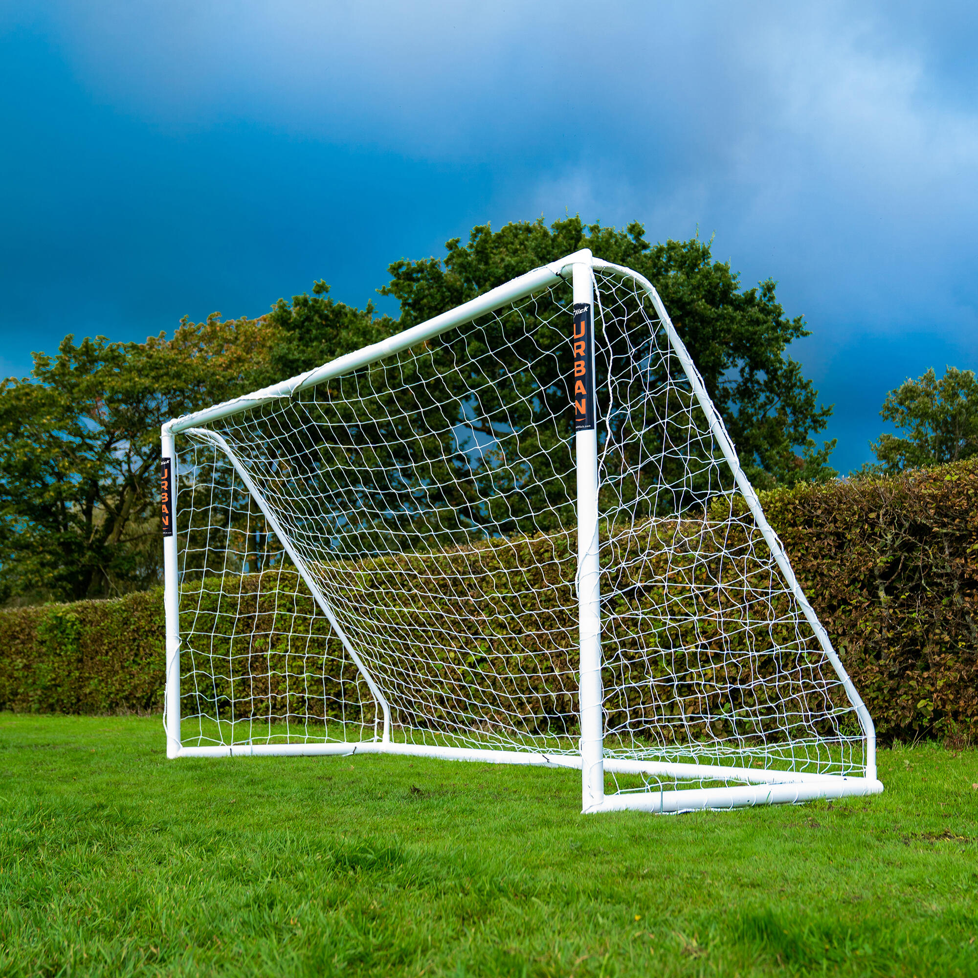 12ft x 6ft Football Goal By Football Flick In White | Decathlon