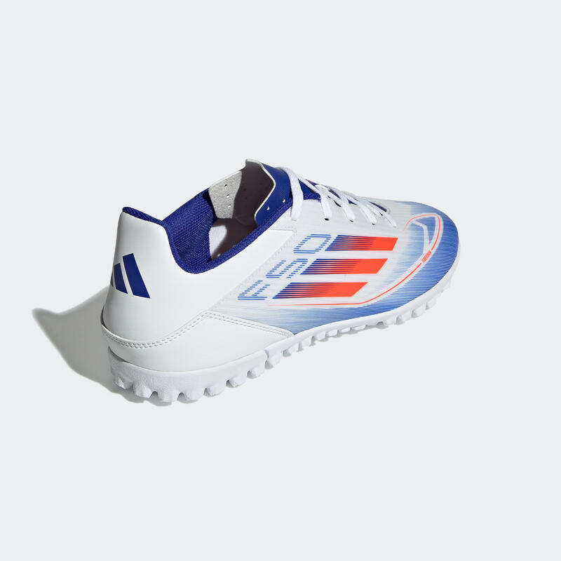 Botas de fútbol multitacos Adidas F50 Club Turf Adulto Blanco | Decathlon