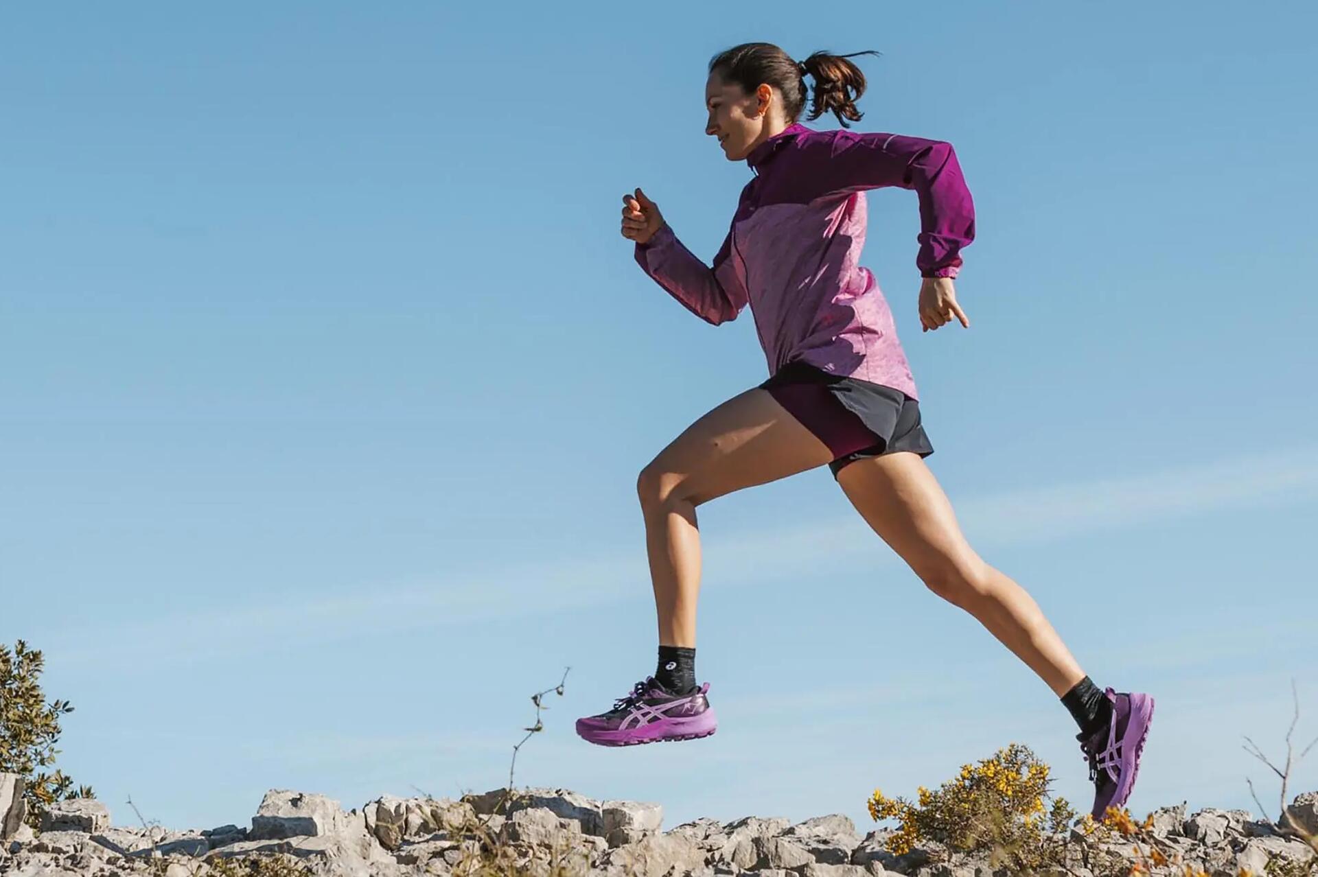Skip b - ćwiczenie siły biegowej. Jak prawidłowo je wykonywać?