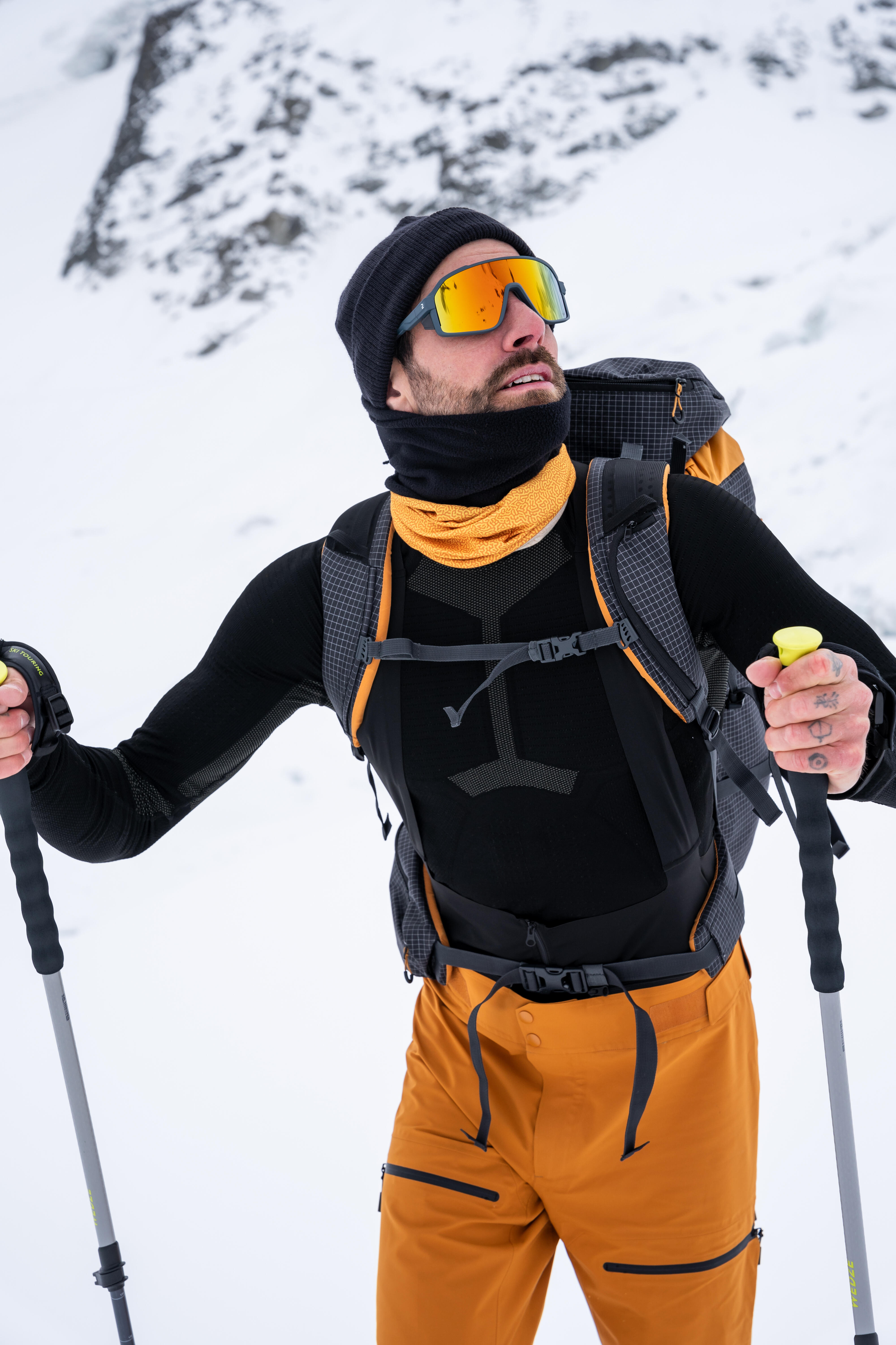 Men’s Warm and Seamless Top Ski Base Layer – BL 500 - smoked black ...