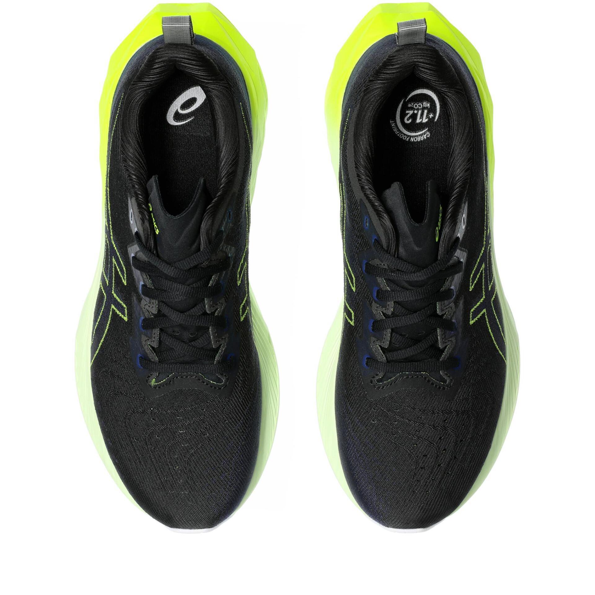 ASICS Sepatu Running Pria Novablast 4