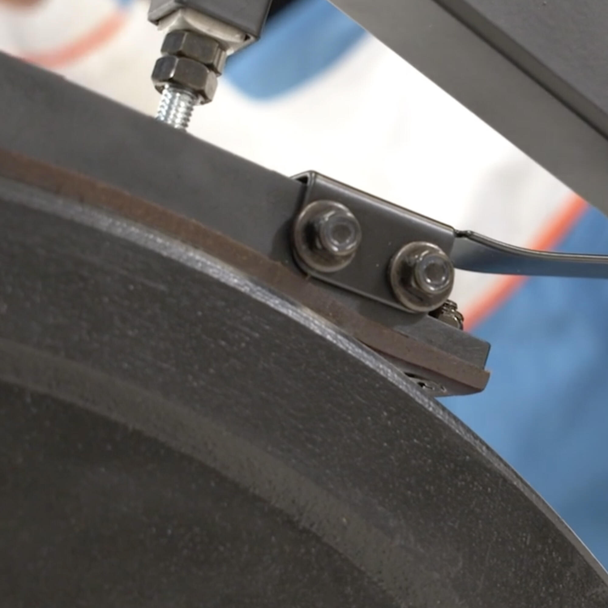 Indoor Bike Brake/Dial Replacement - Workshop - Decathlon