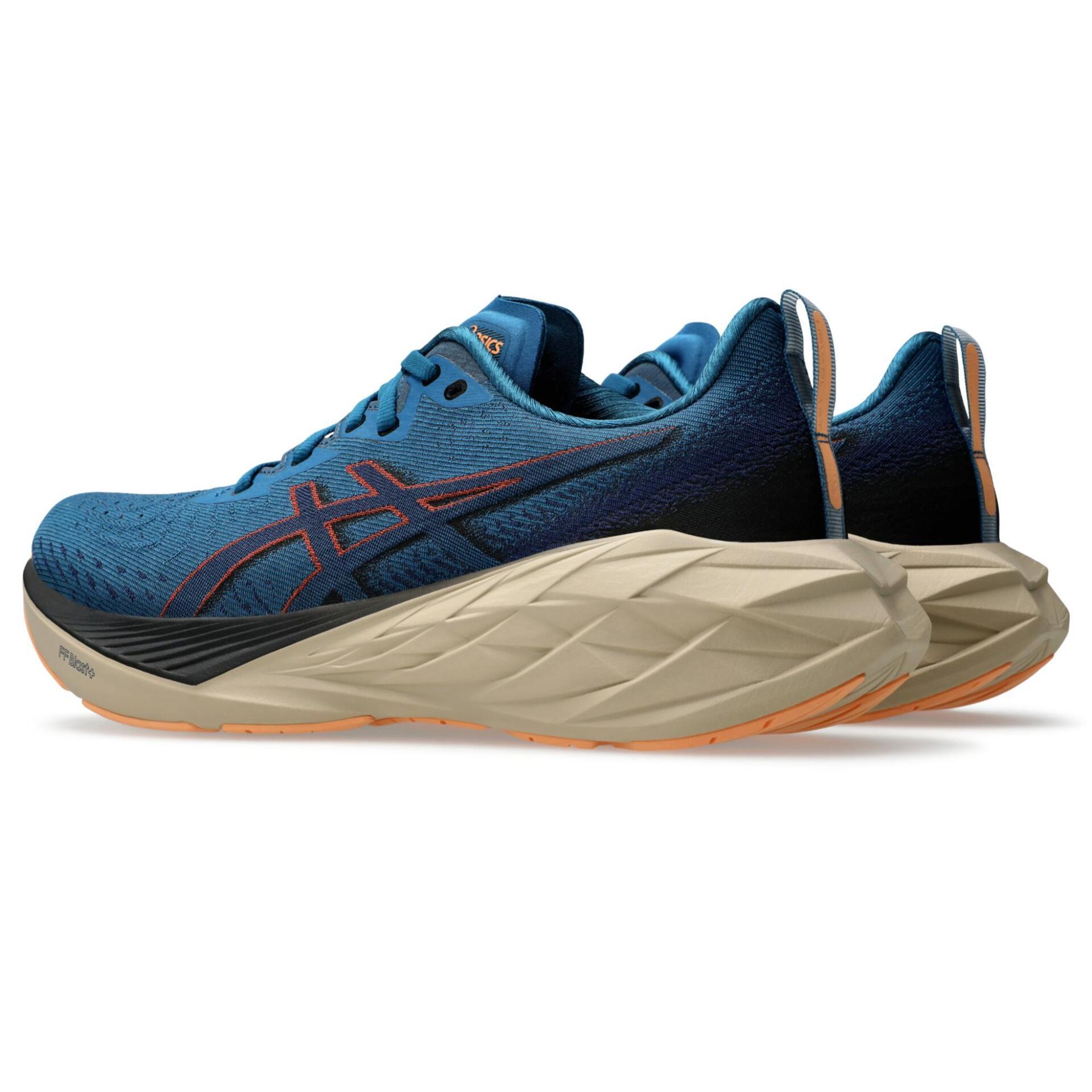 Sepatu Lari Pria Asics Novablast 4 - Biru