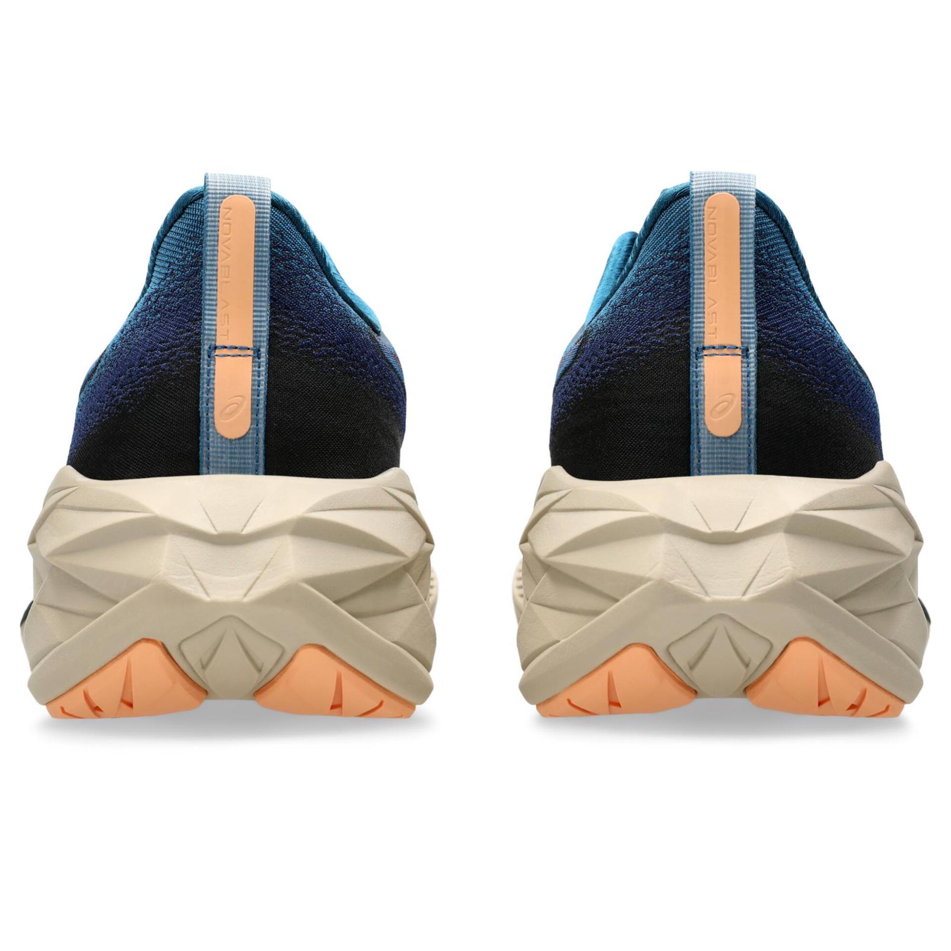 Sepatu Lari Pria Asics Novablast 4 - Biru