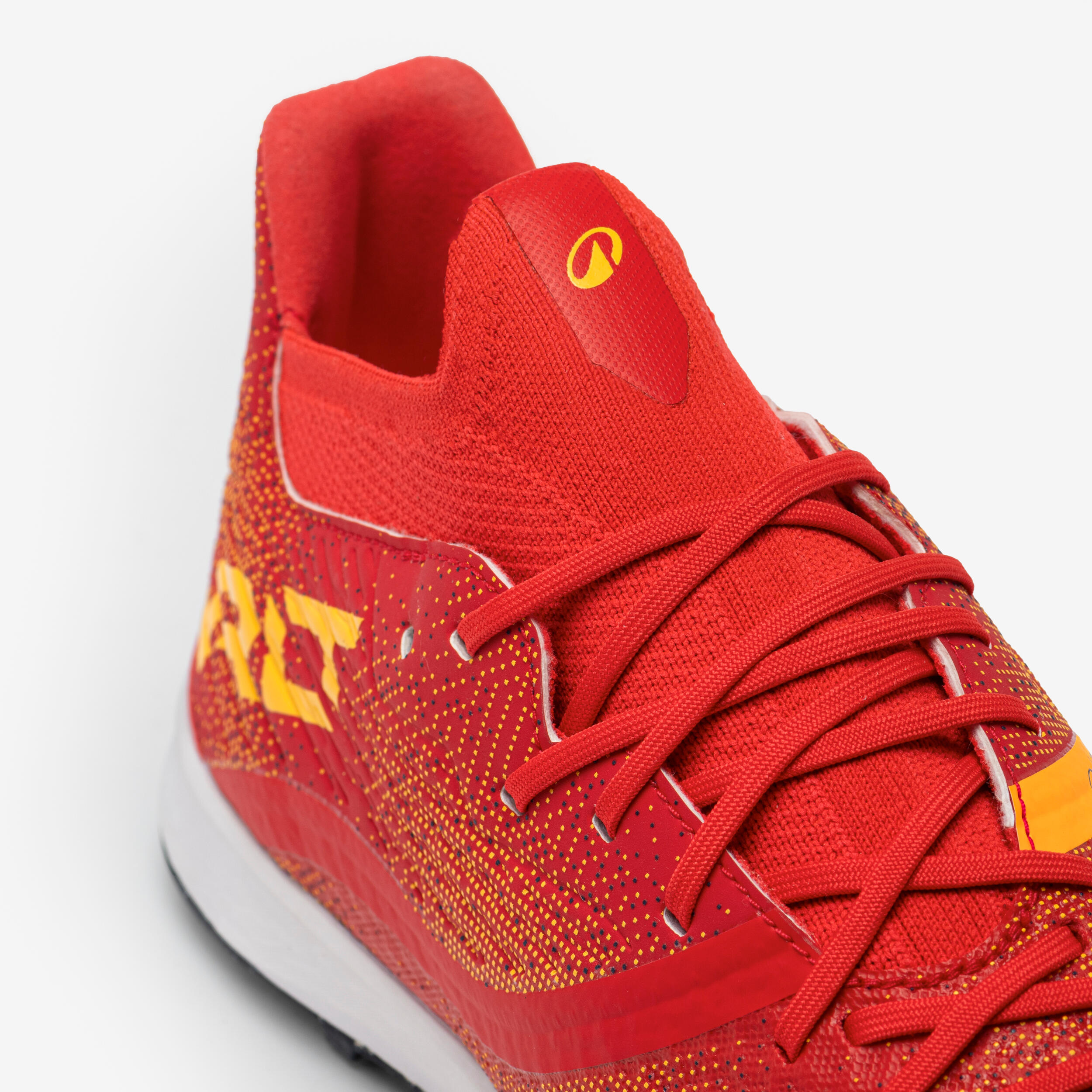 Tenis de futbol con tecnología 3D Air Mesh rojos Viralto III Turf TF ...