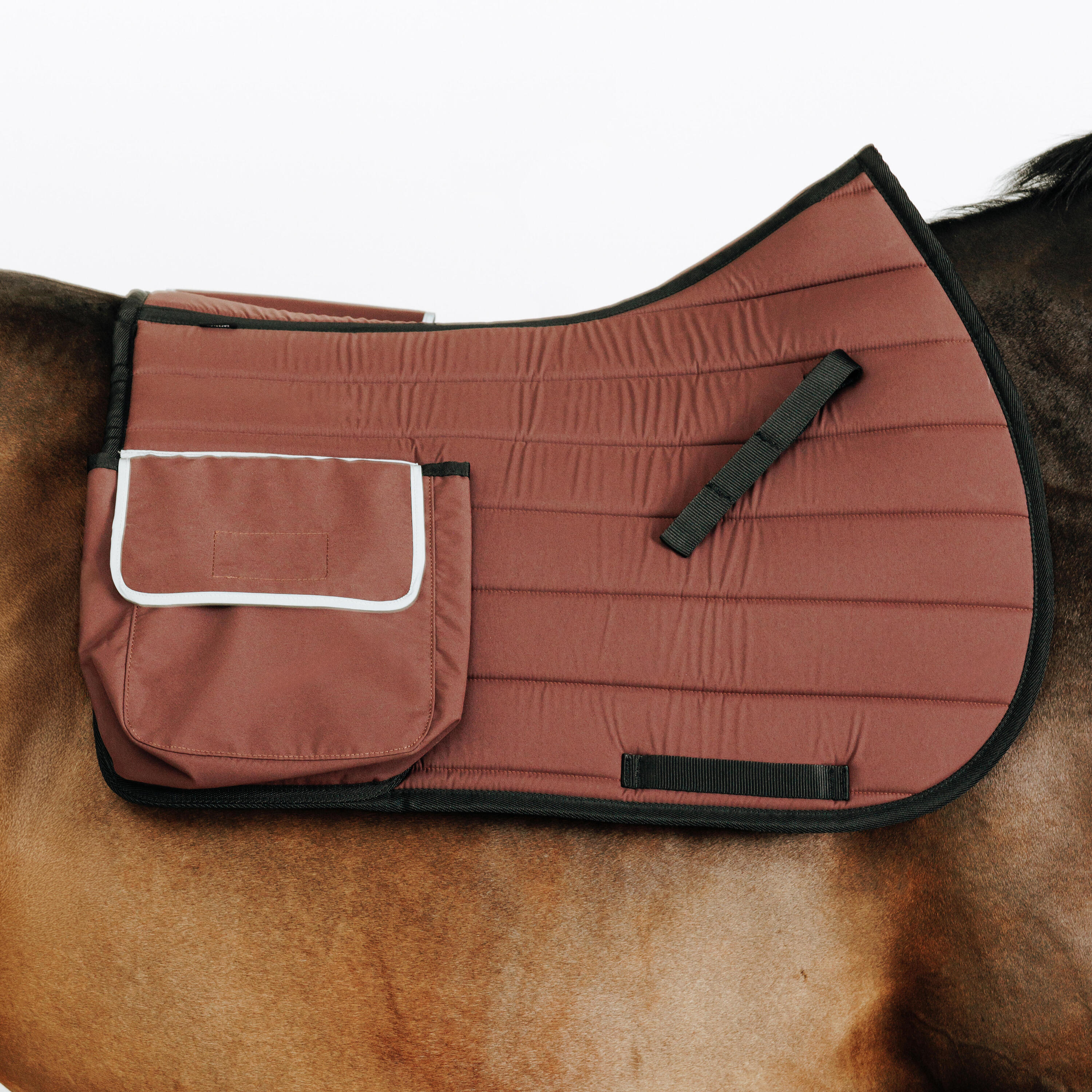 Comfortable Hacking Saddle Cloth with Pocket - Brown | Decathlon