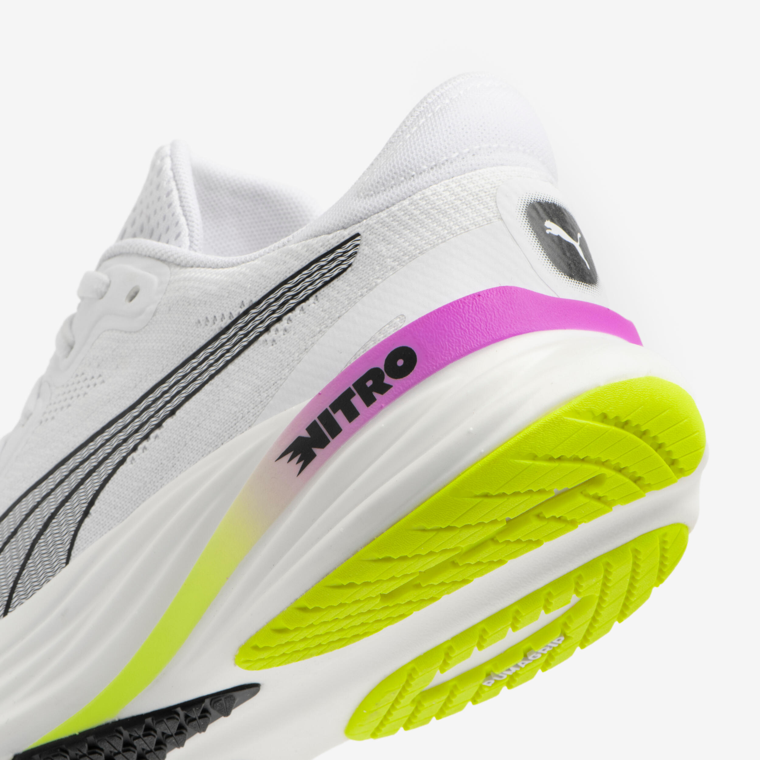 MEN'S RUNNING SHOES PUMA MAGNIFY NITRO 2-WHITE PUMA | Decathlon