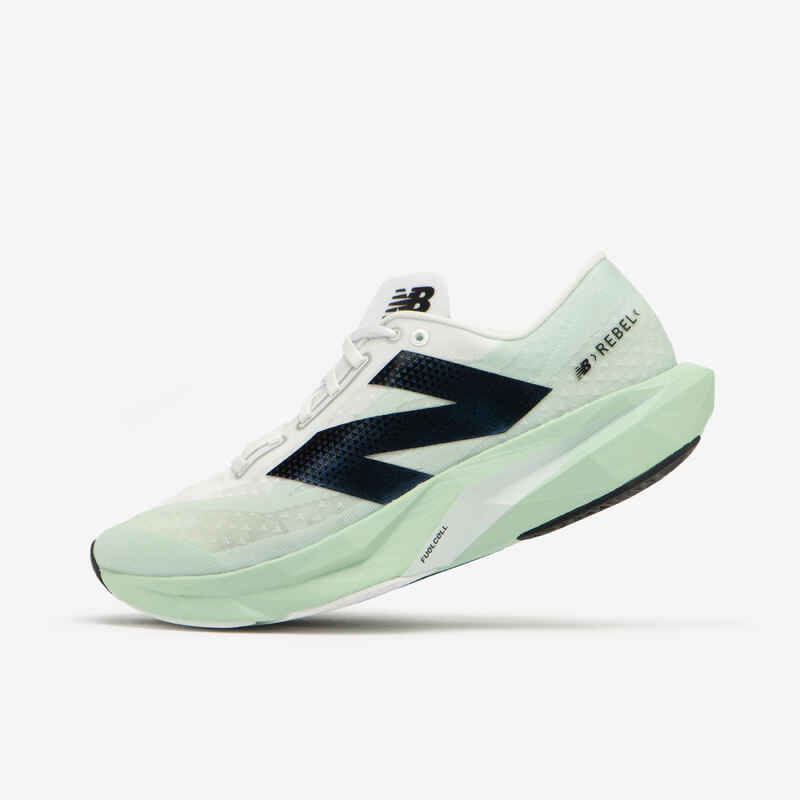 Moški tekaški copati NEW BALANCE FUELCELL REBEL V4 - Decathlon