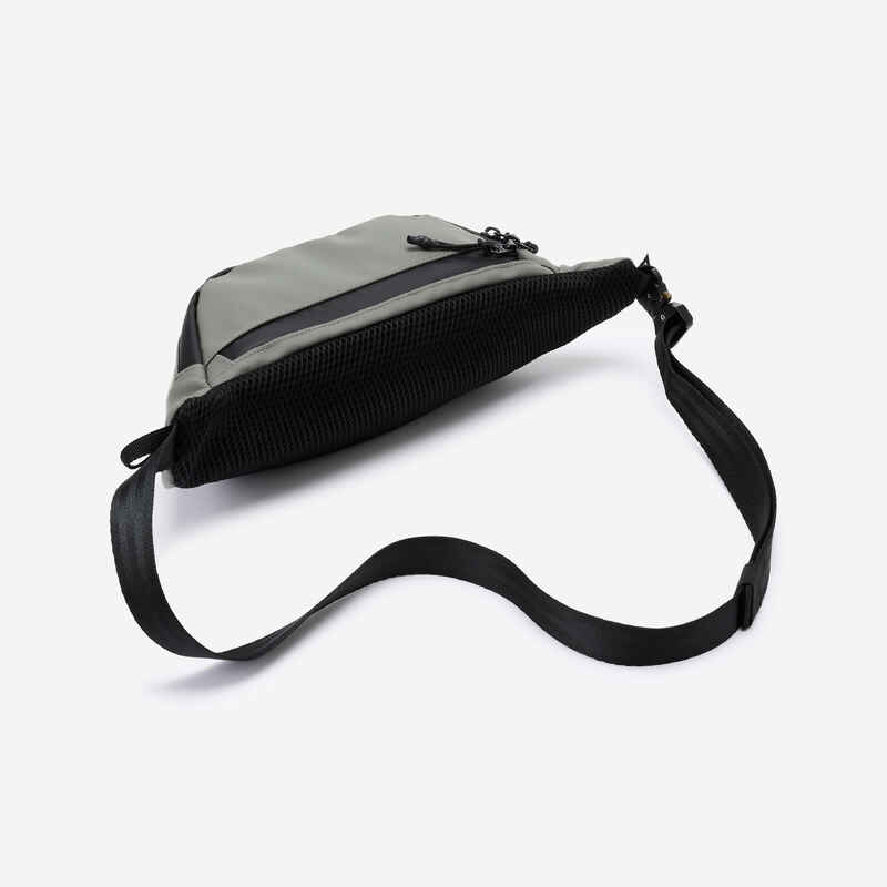 Waterproof bumbag with 2 pockets - Decathlon