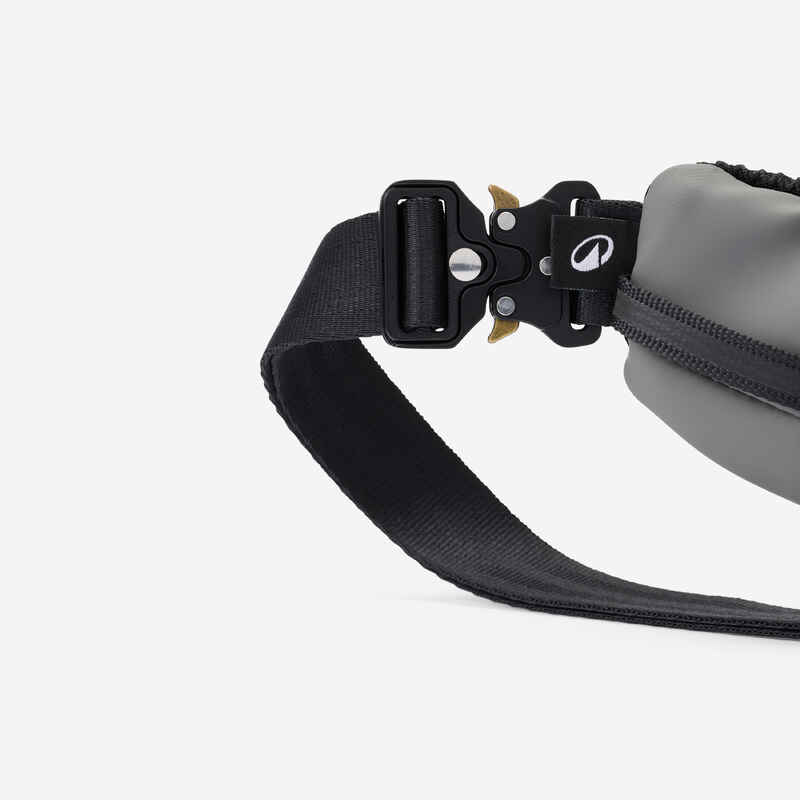 Waterproof bumbag with 2 pockets - Decathlon