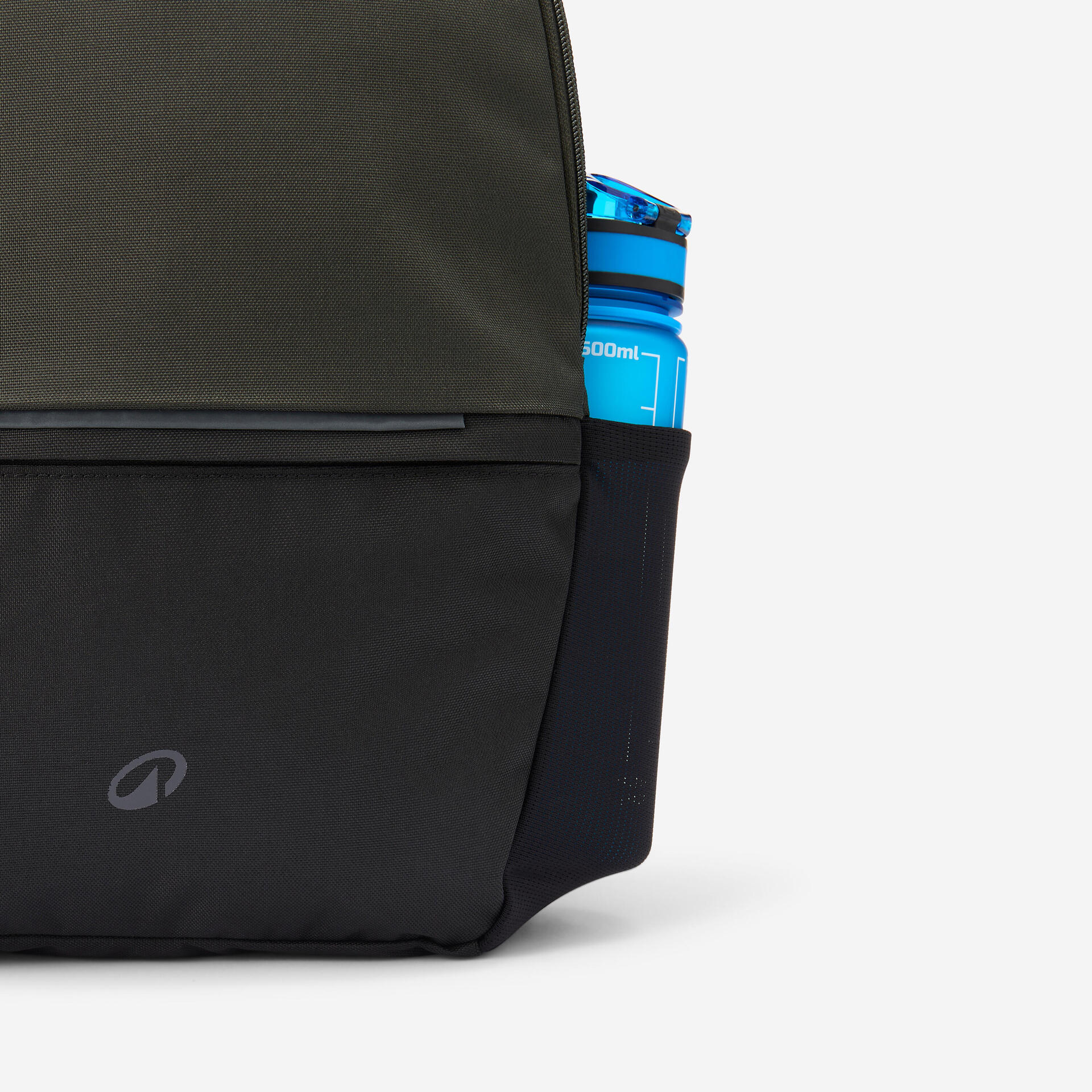 17L sports backpack with shoe compartment