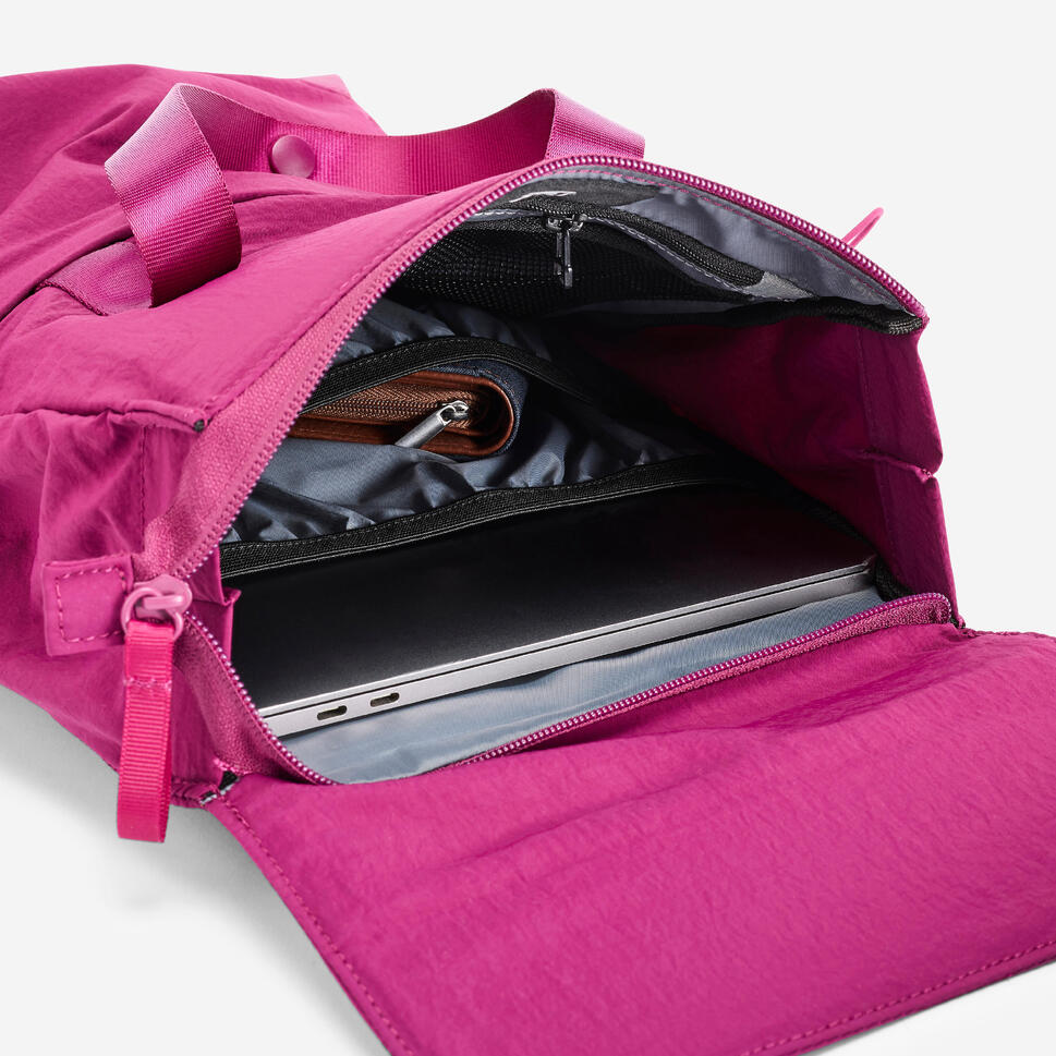 Batoh s kapsou na notebook malý 10 l - Decathlon