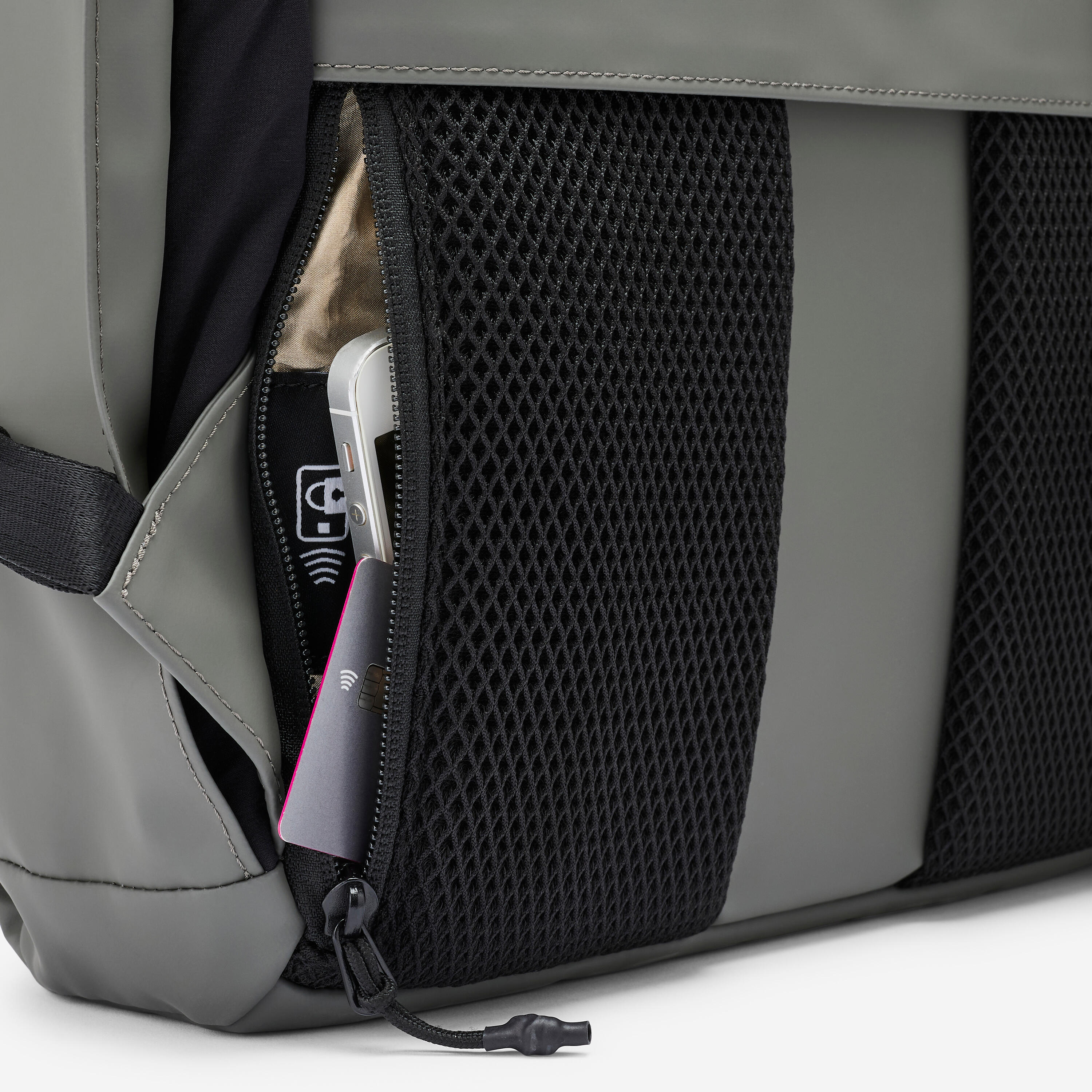 Water Repellent Backpack with Laptop Compartment 15 L - Khaki grey ...